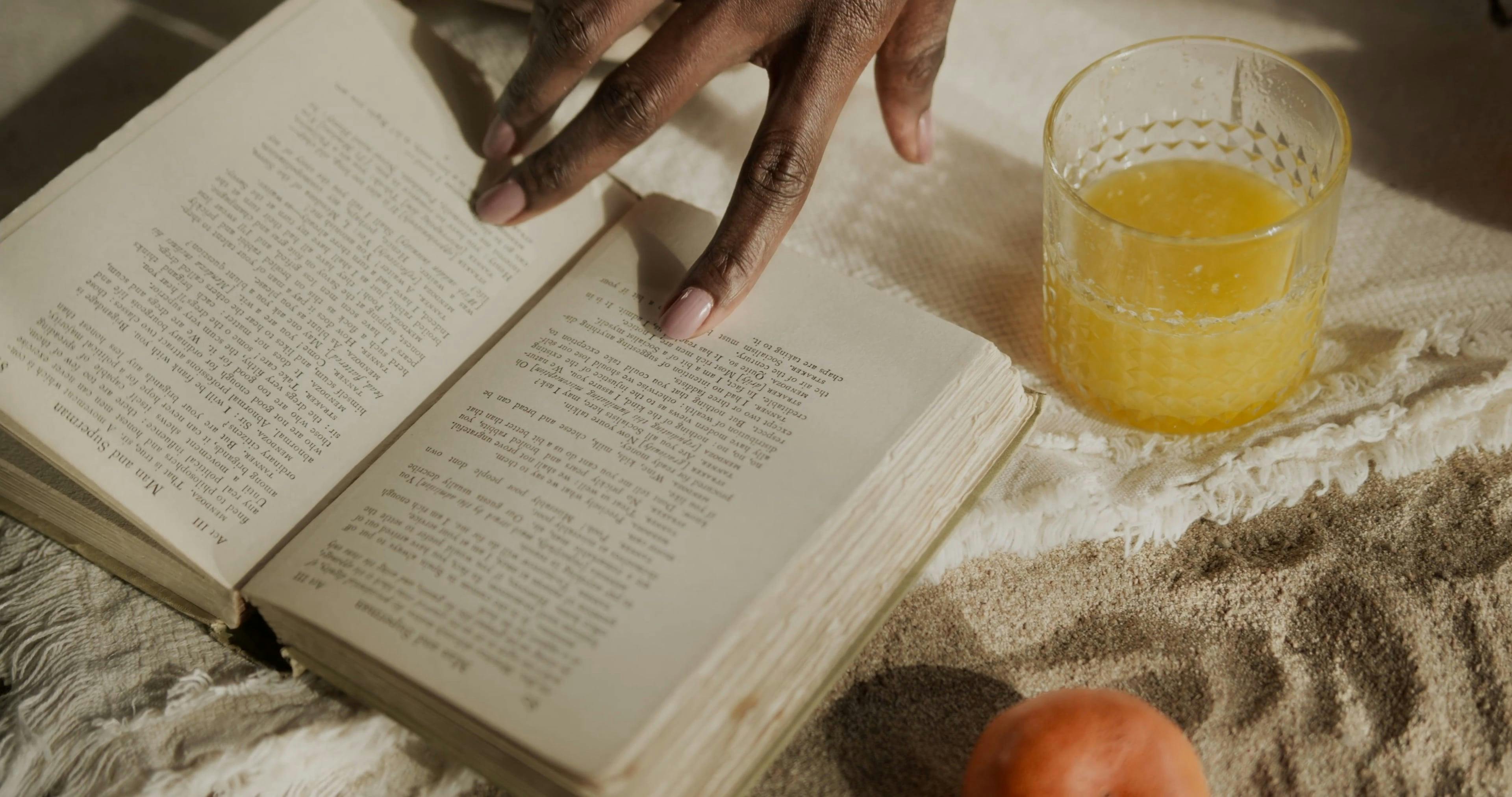 Easy Reading Videos, Download The BEST Free 4k Stock Video Footage ...