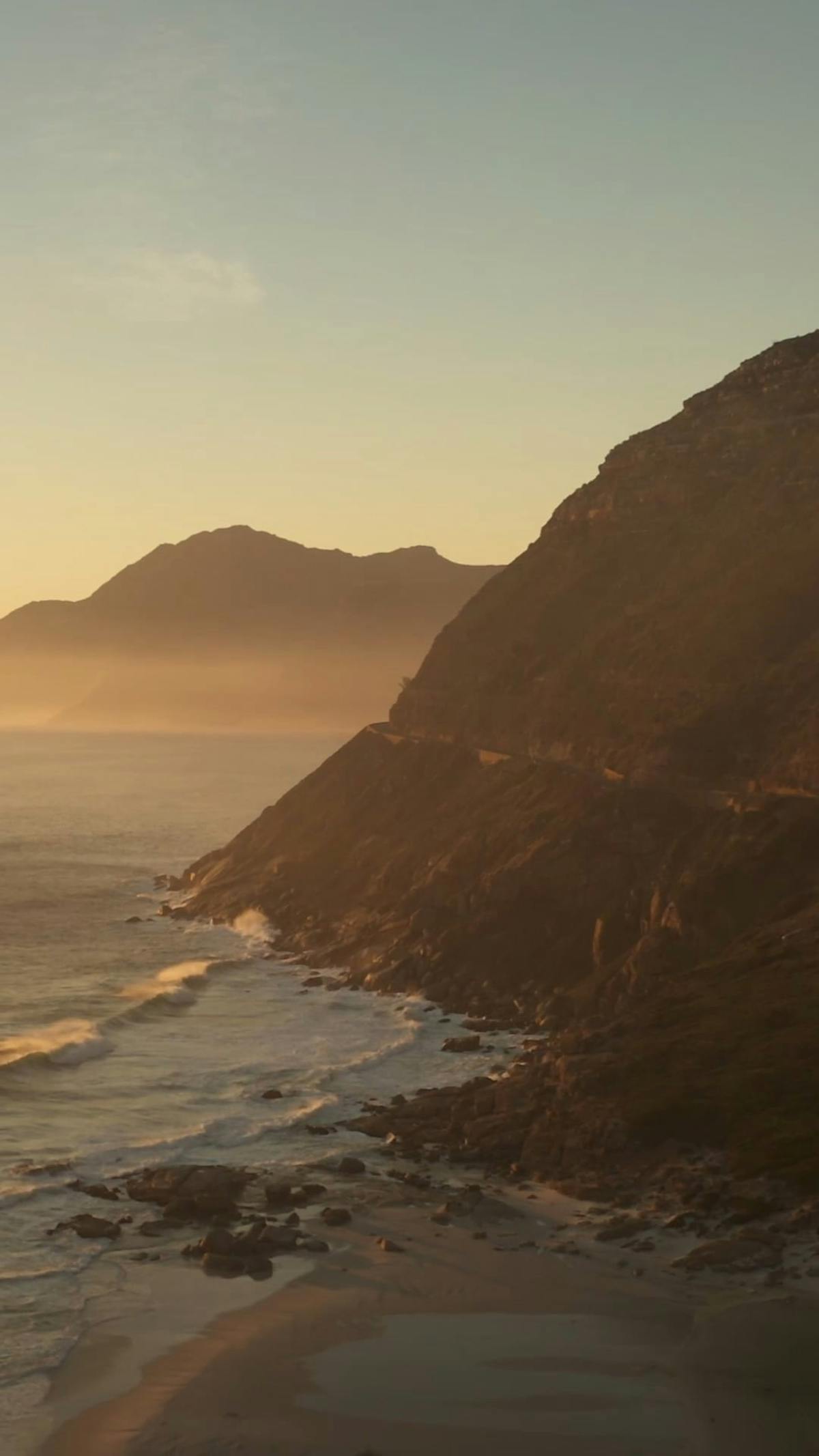 Waves Crashing Videos, Download The BEST Free 4k Stock Video Footage ...