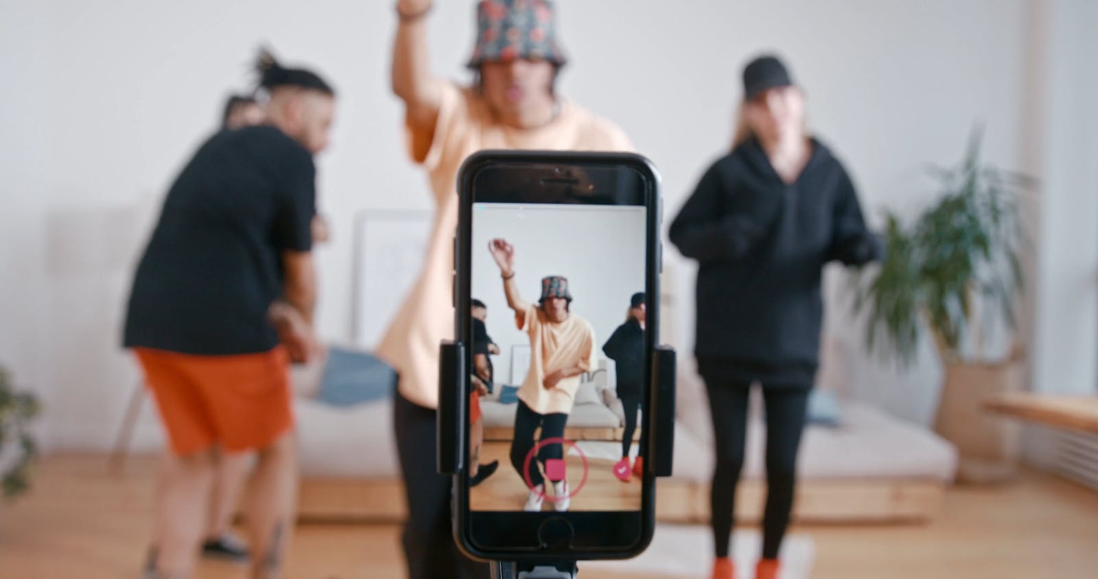 Creating Content Videos, Download The BEST Free 4k Stock Video Footage ...