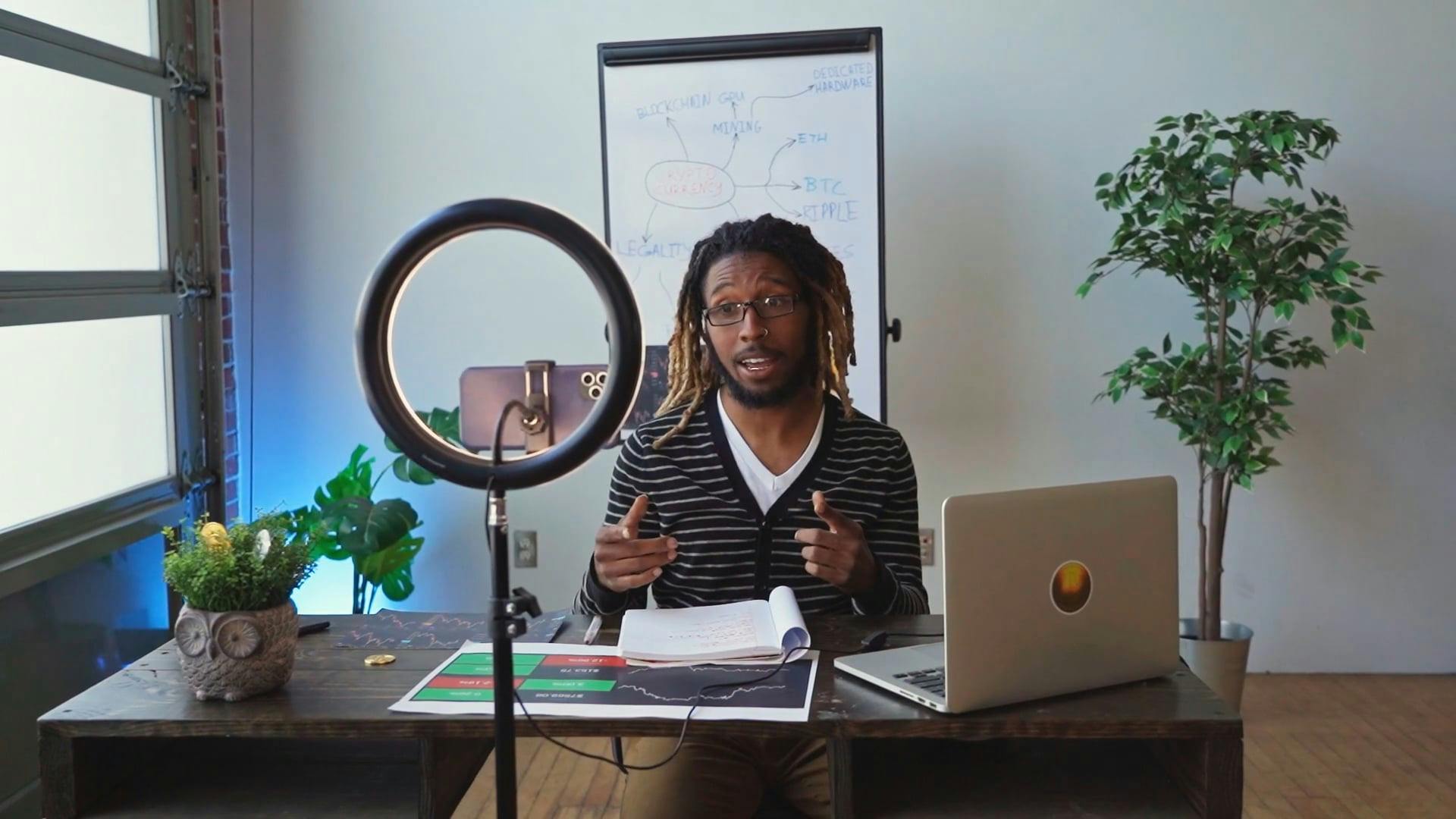 Youtube Increasing Graph Photo Videos, Download The BEST Free 4k Stock ...