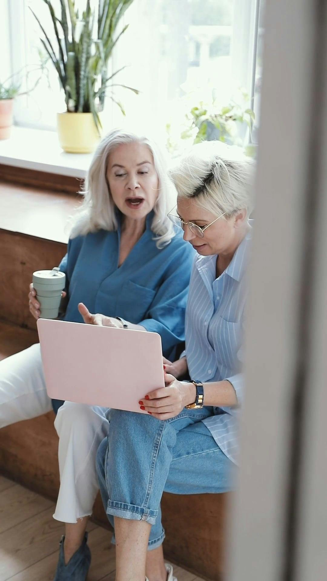 Women At Work Videos, Download The BEST Free 4k Stock Video Footage ...