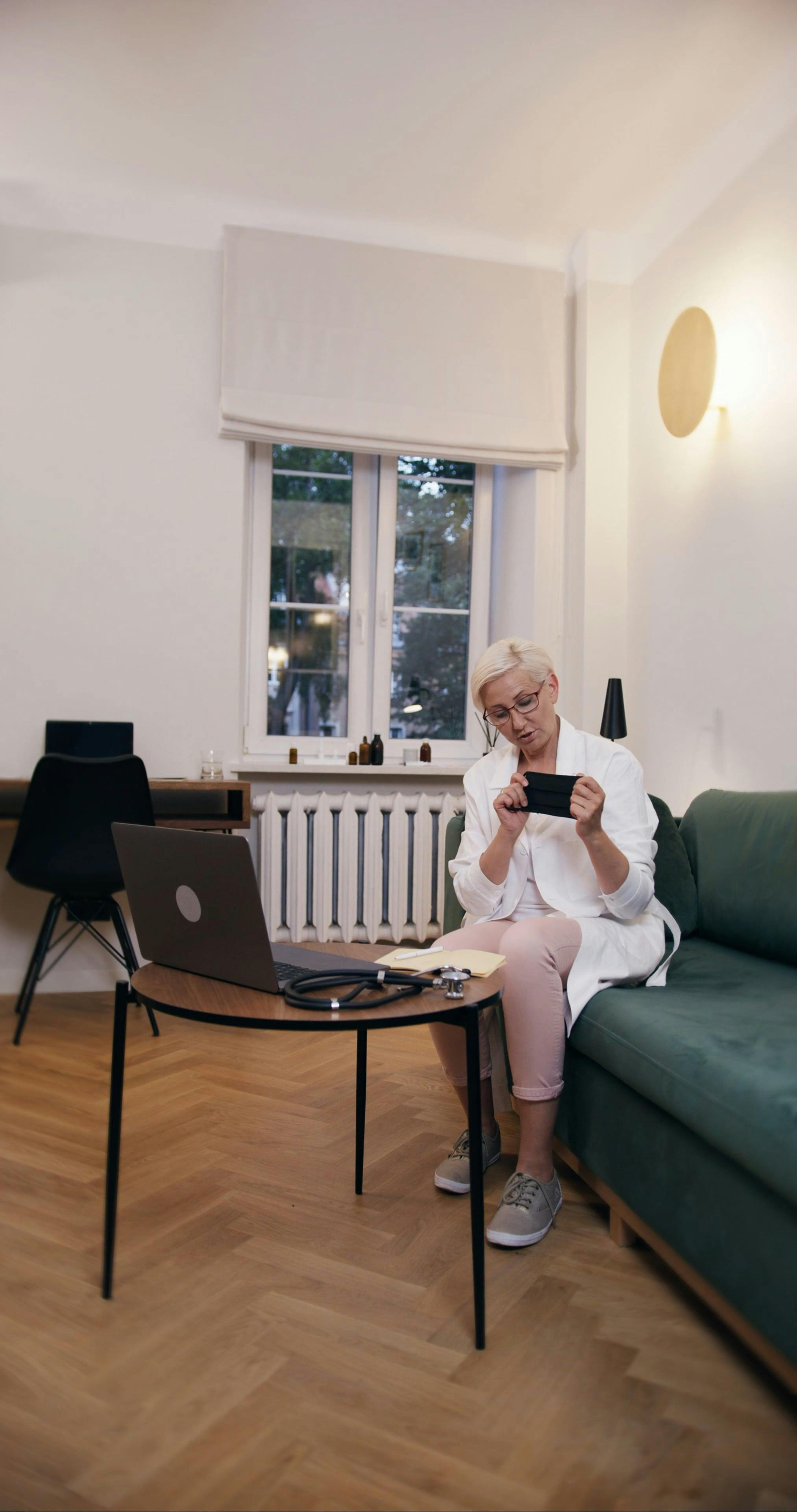 Doctor Zoom Meeting Videos, Download The BEST Free 4k Stock Video ...