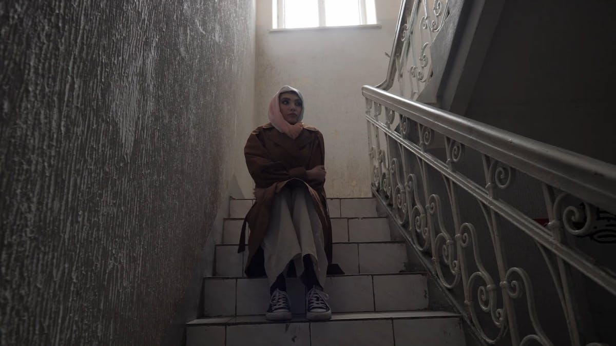 Face Sitting Videos, Download The BEST Free 4k Stock Video Footage ...