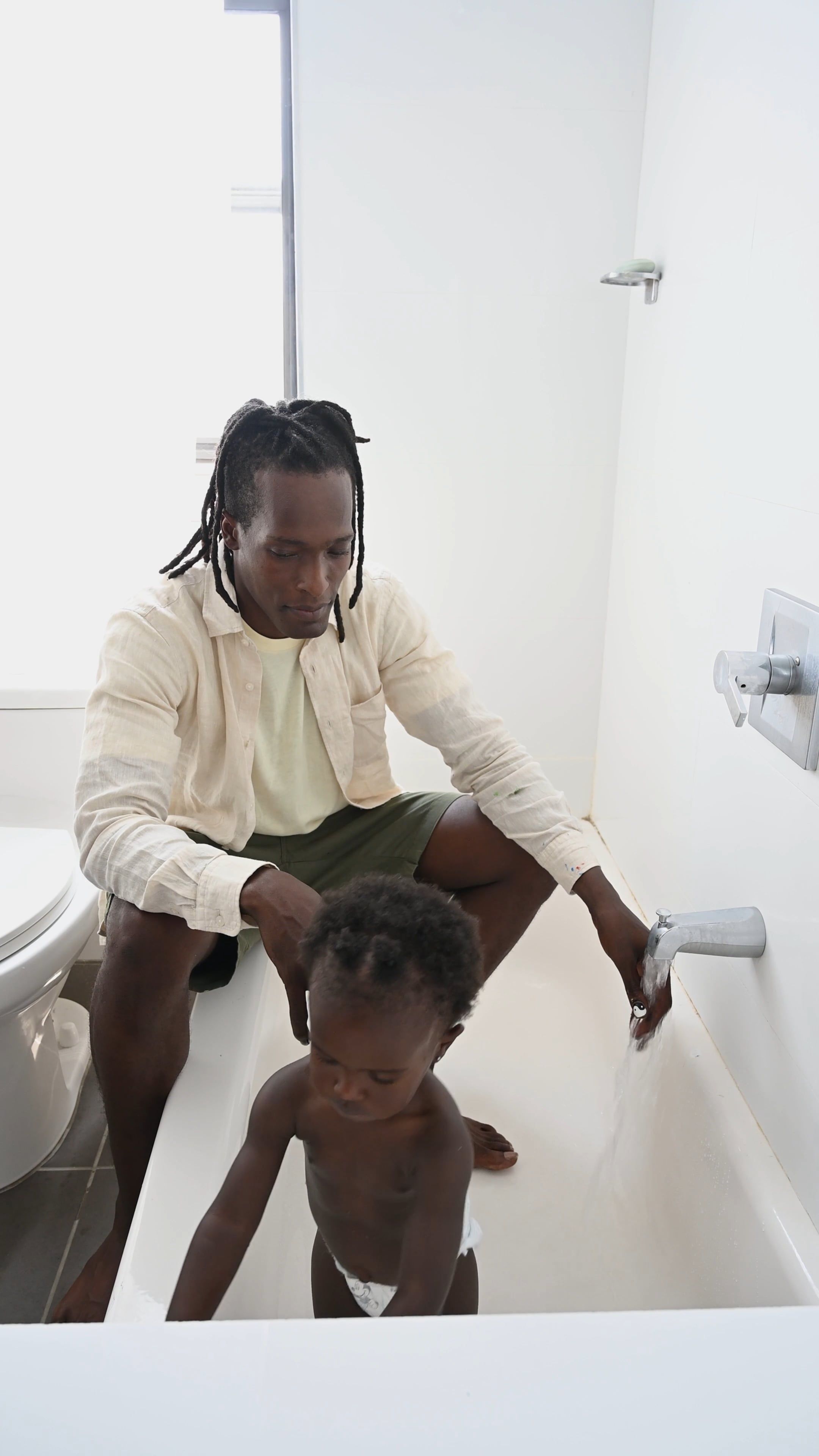 Father Helping his Child Take a Bath Free Stock Video Footage, Royalty ...