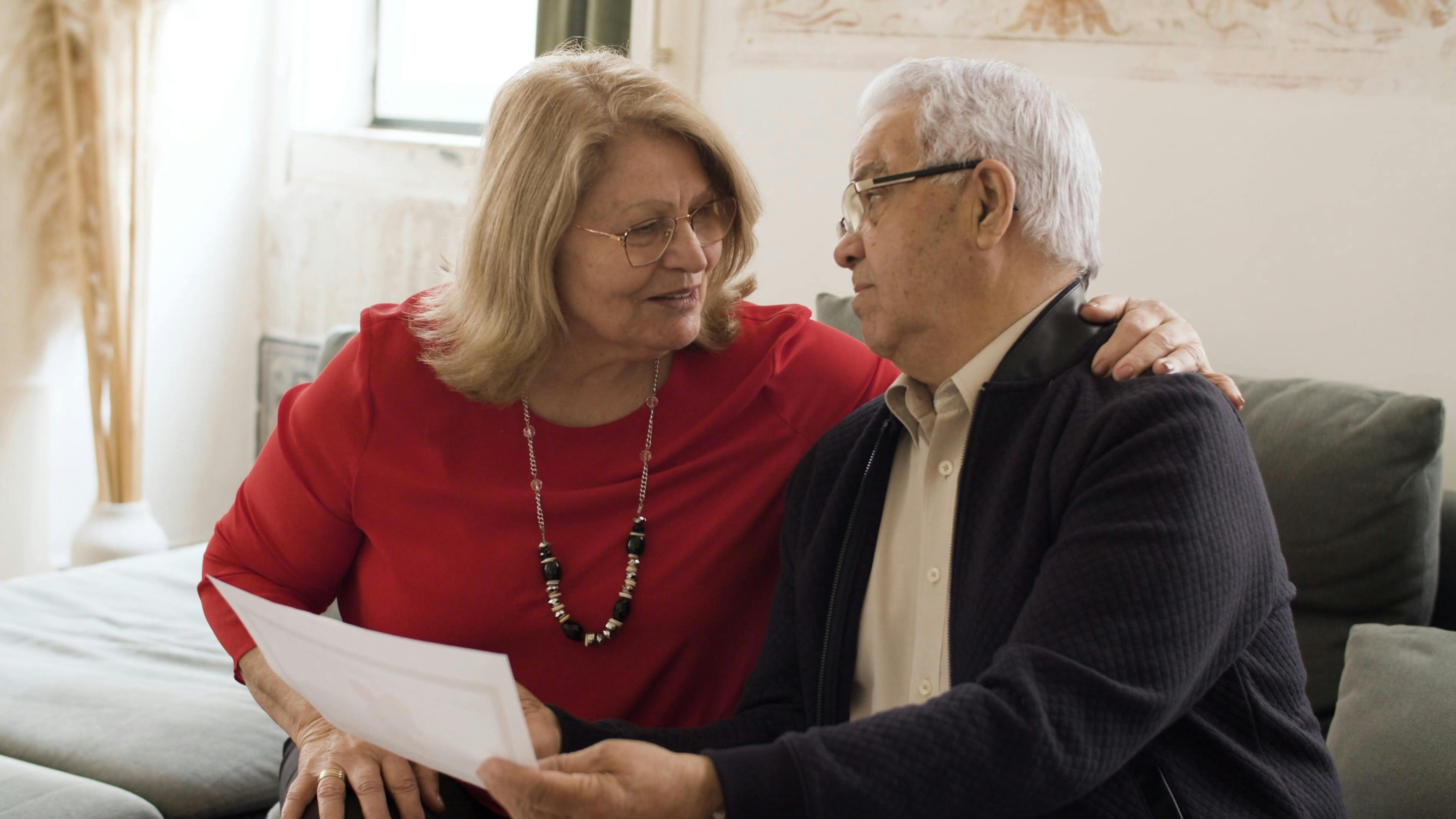 Elderly Couple Signing Paperwork Videos, Download The BEST Free 4k ...