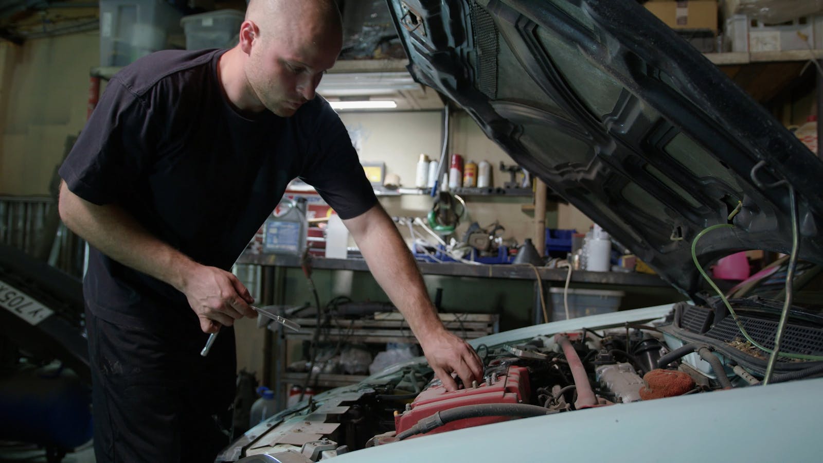 Car Engine Videos, Download The BEST Free 4k Stock Video Footage & Car ...