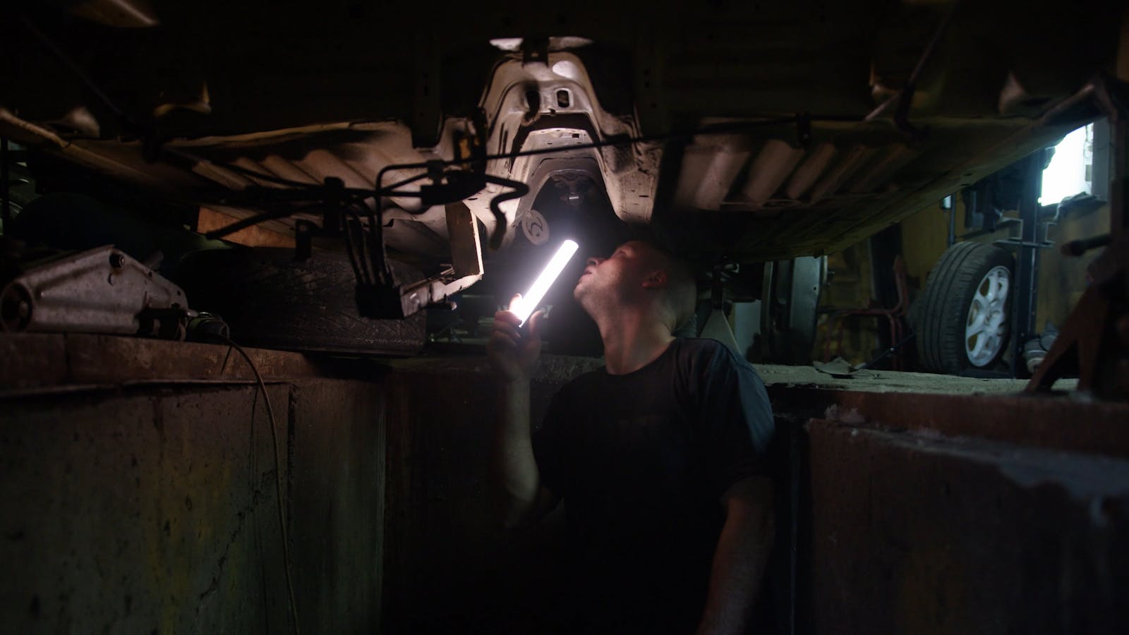 Car Breakdown Videos, Download The BEST Free 4k Stock Video Footage ...