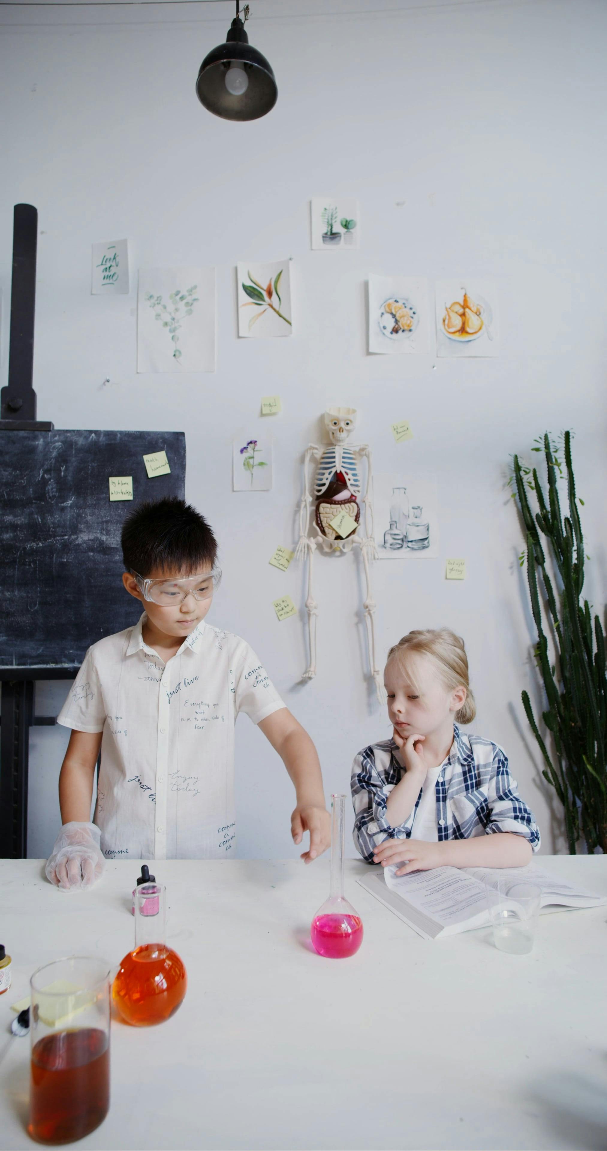 Science Experiments Videos, Download The BEST Free 4k Stock Video ...