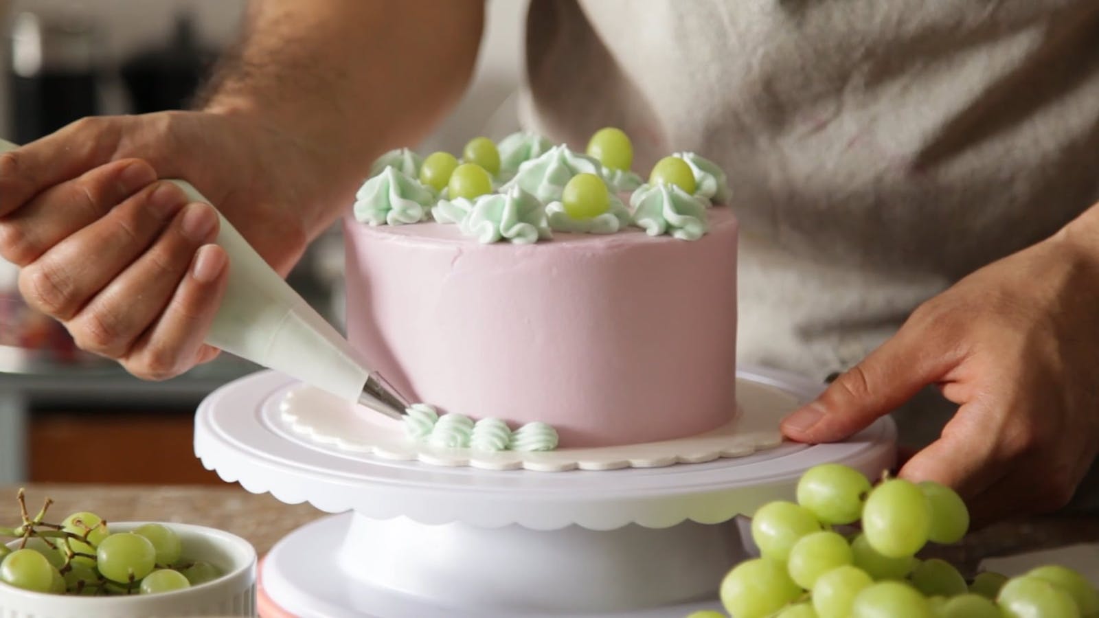 Baking A Cake Videos, Download The BEST Free 4k Stock Video Footage ...