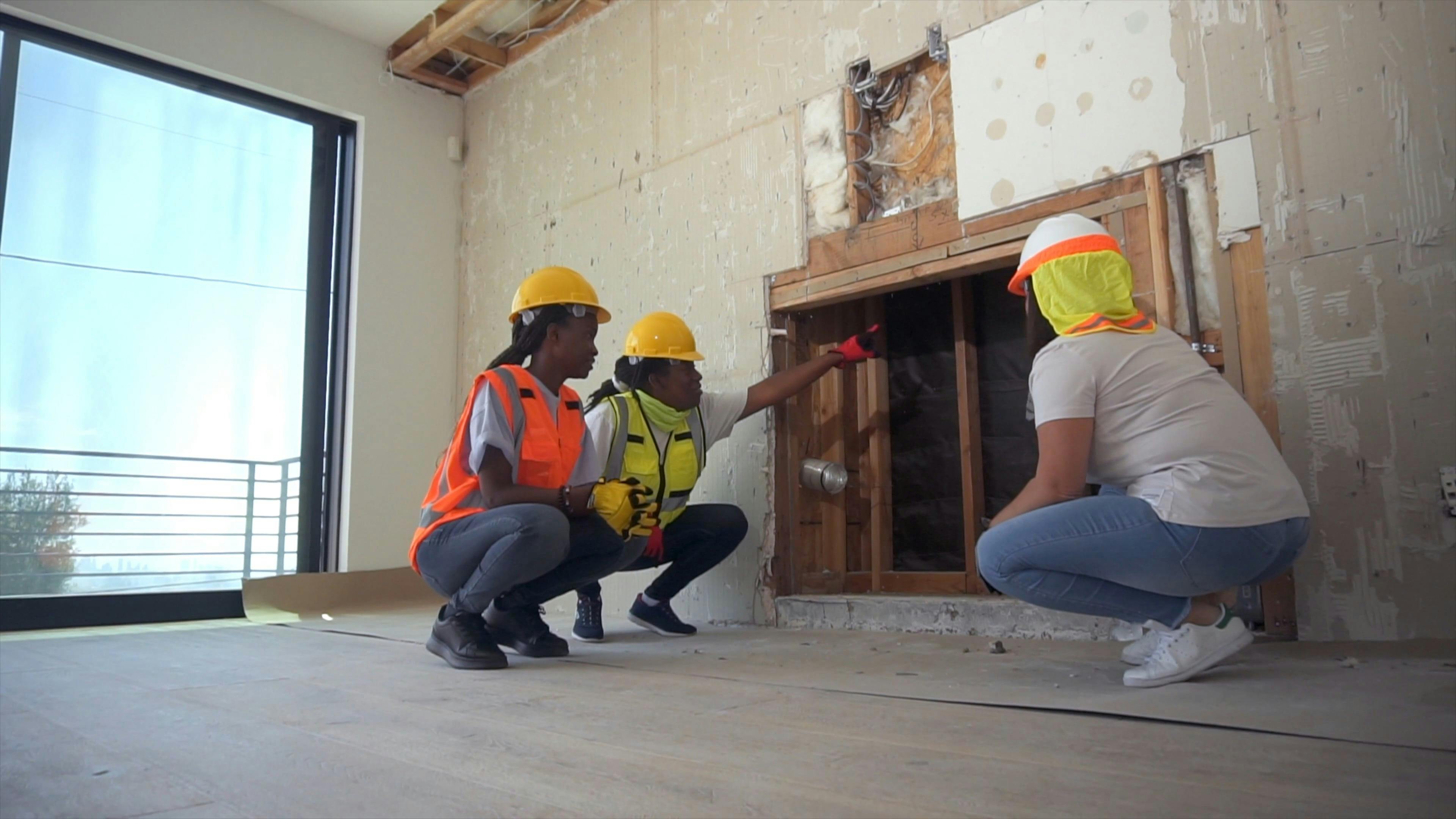 Female Contractors Videos, Download The BEST Free 4k Stock Video Footage & Female Contractors HD ...