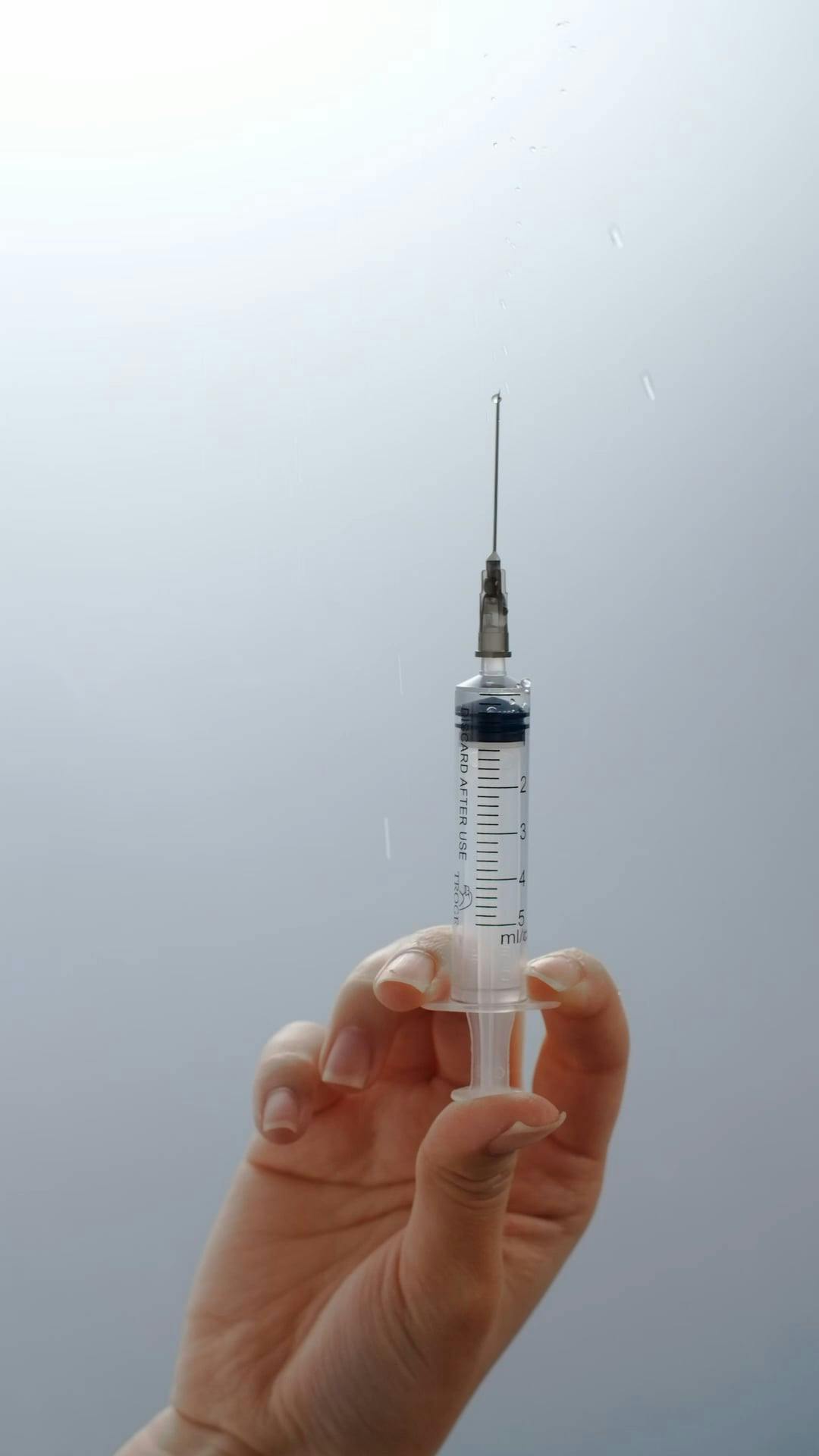 A Hand Pressing a Syringe Free Stock Video Footage, Royalty-Free 4K ...