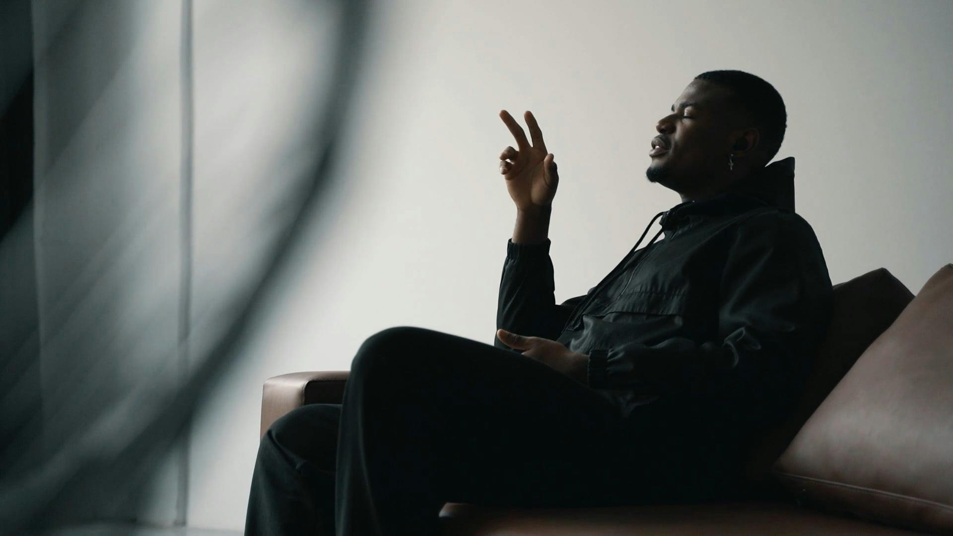 Men Talking Pose Videos, Download The BEST Free 4k Stock Video Footage ...