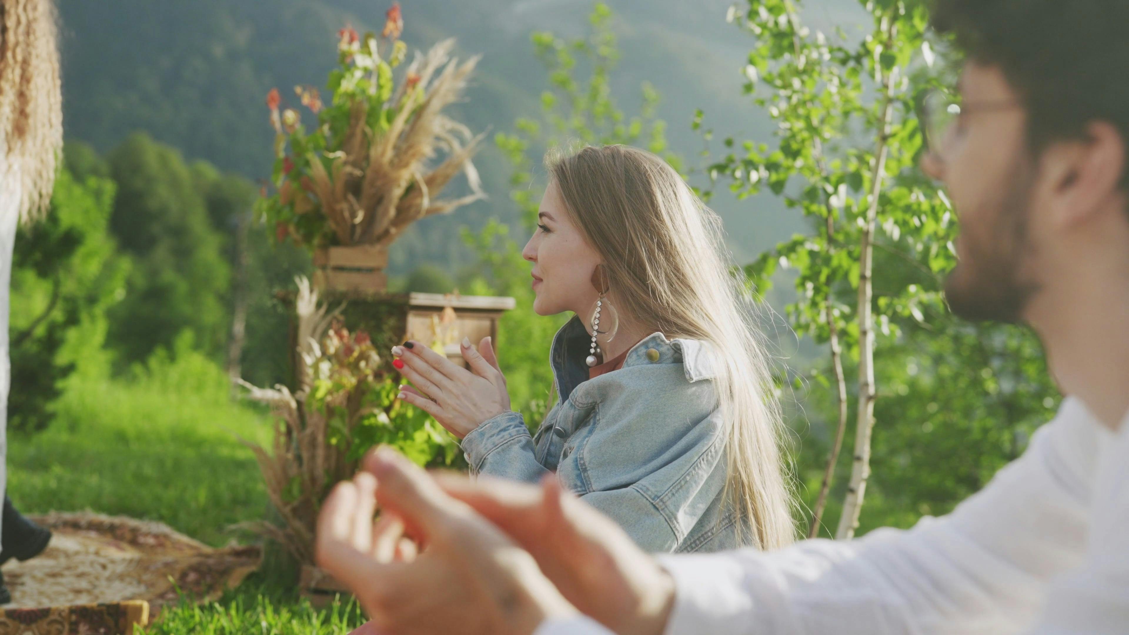 Man and Woman Clapping in a Wedding Free Stock Video Footage, Royalty ...