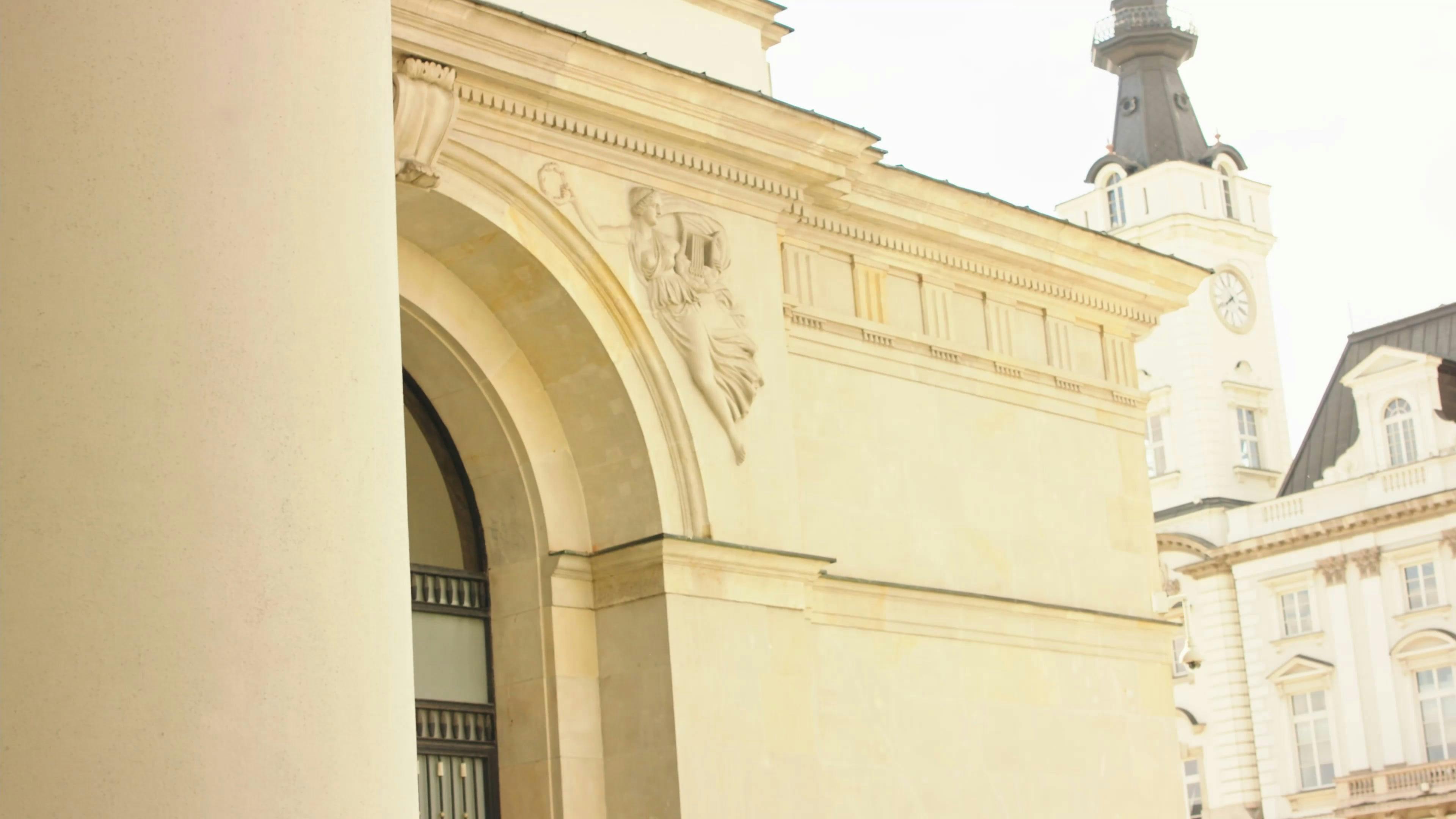 Female Model In Front Of A Building Videos, Download The BEST Free 4k ...