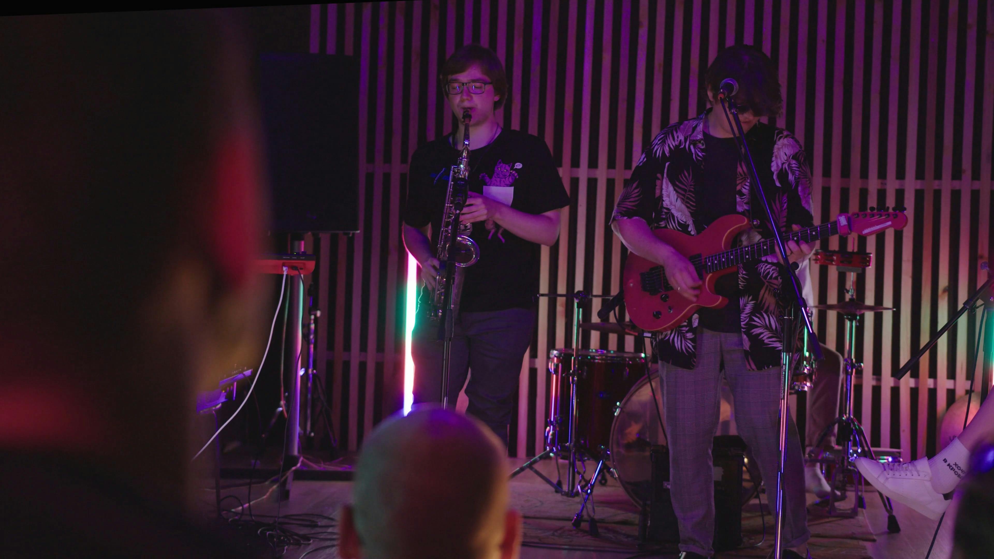 Home Stage Videos, Download The BEST Free 4k Stock Video Footage & Home ...