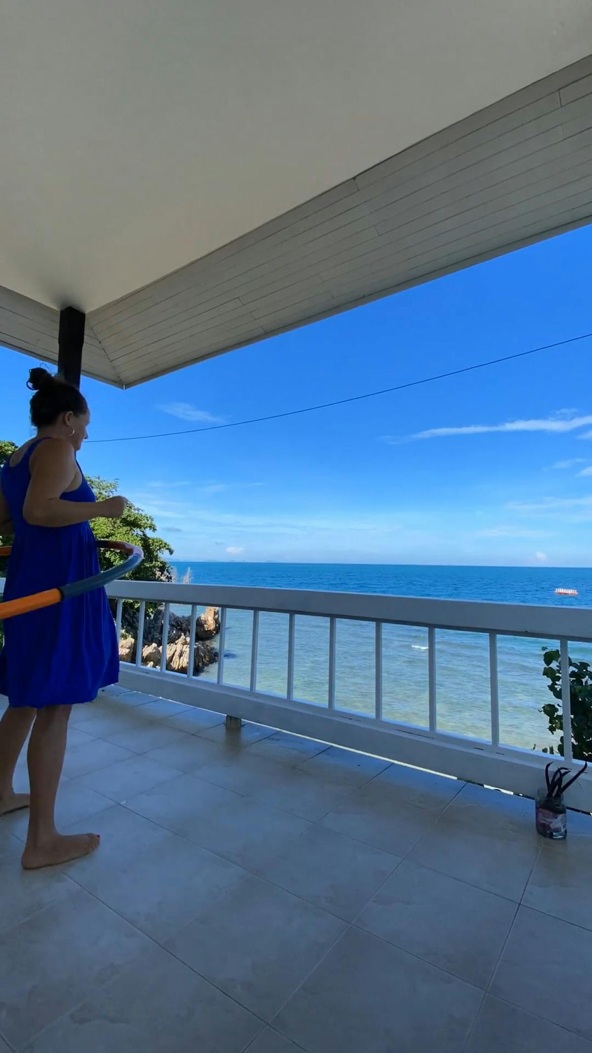 Hola Hoop Videos, Download The BEST Free 4k Stock Video Footage & Hola ...