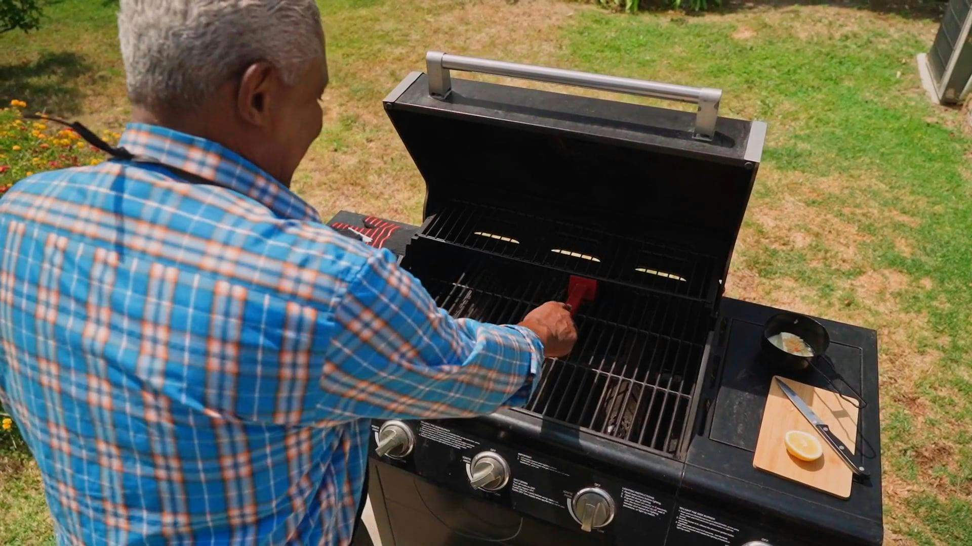 Black Man Bbq Videos, Download The BEST Free 4k Stock Video Footage ...