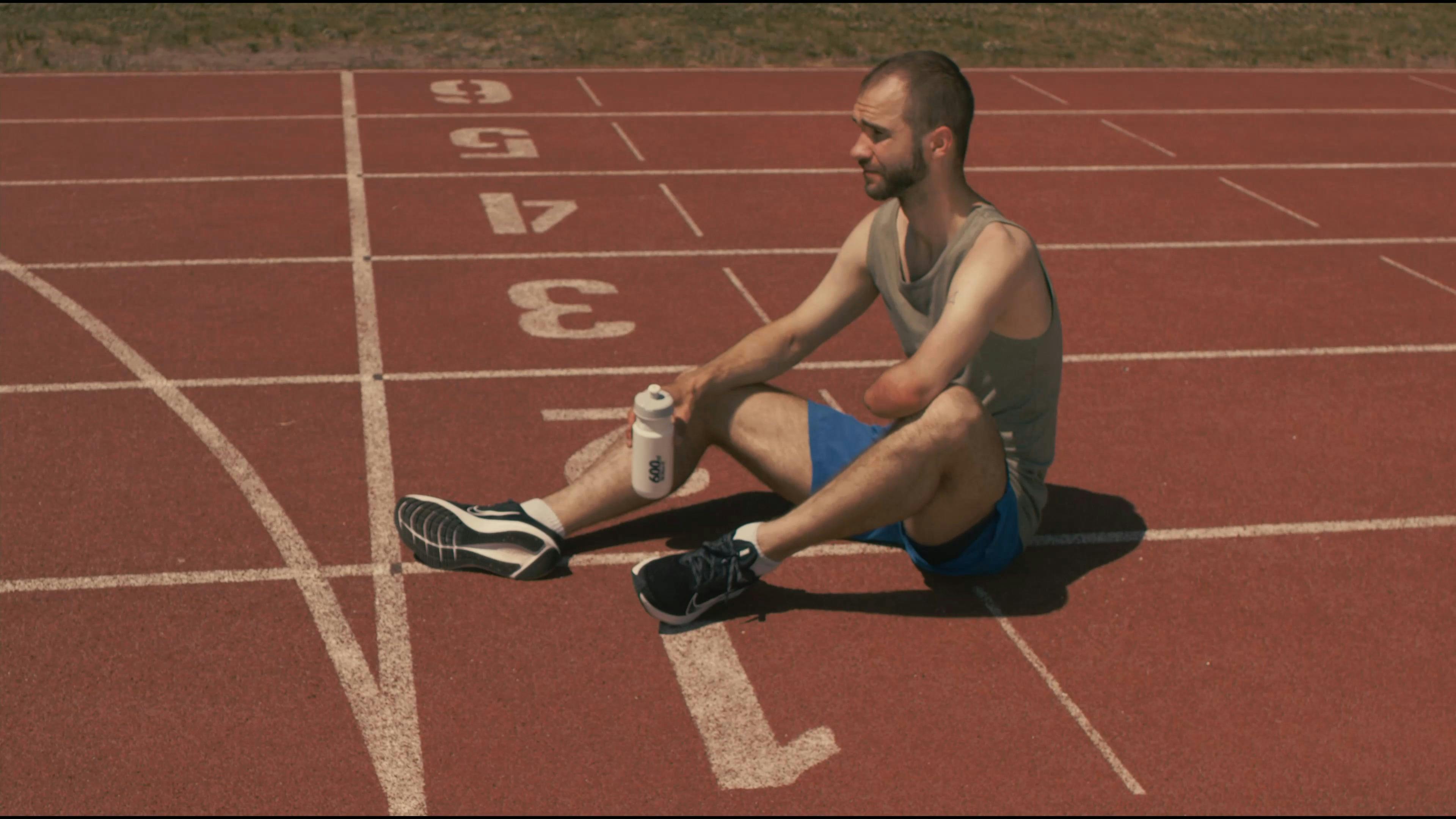 Runner Sitting Videos, Download The BEST Free 4k Stock Video Footage ...