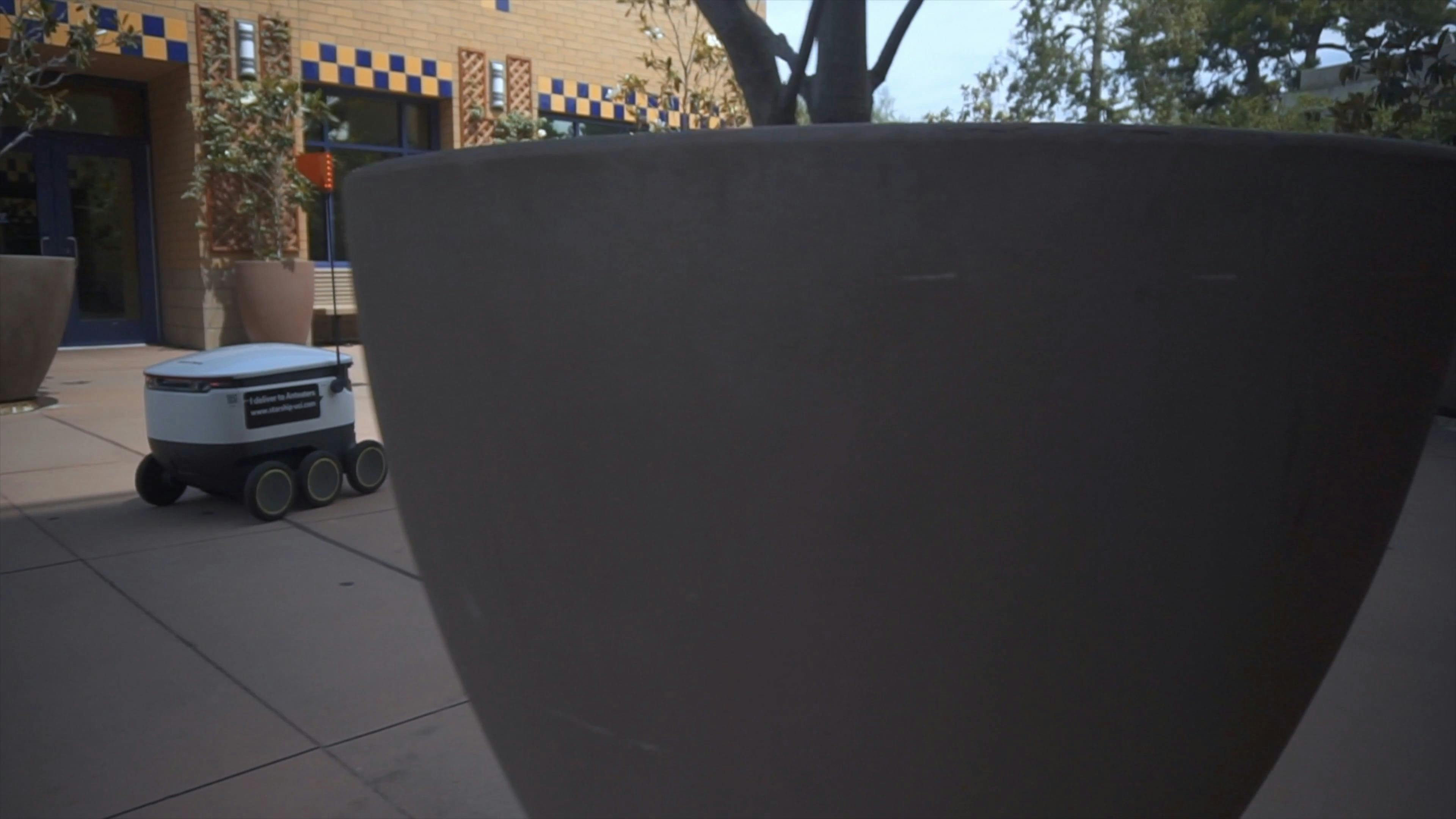 AI Tracking Videos, Download The BEST Free 4k Stock Video Footage & AI ...