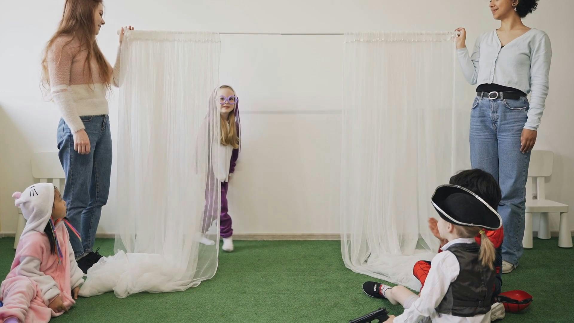 Kids Modelling Videos, Download The BEST Free 4k Stock Video Footage ...