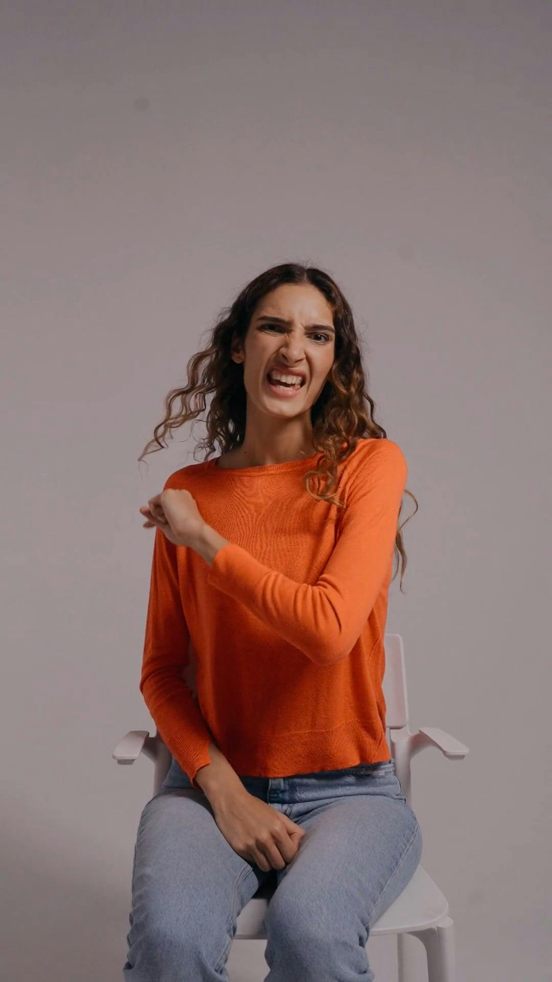 Single People Talking Videos, Download The BEST Free 4k Stock Video ...