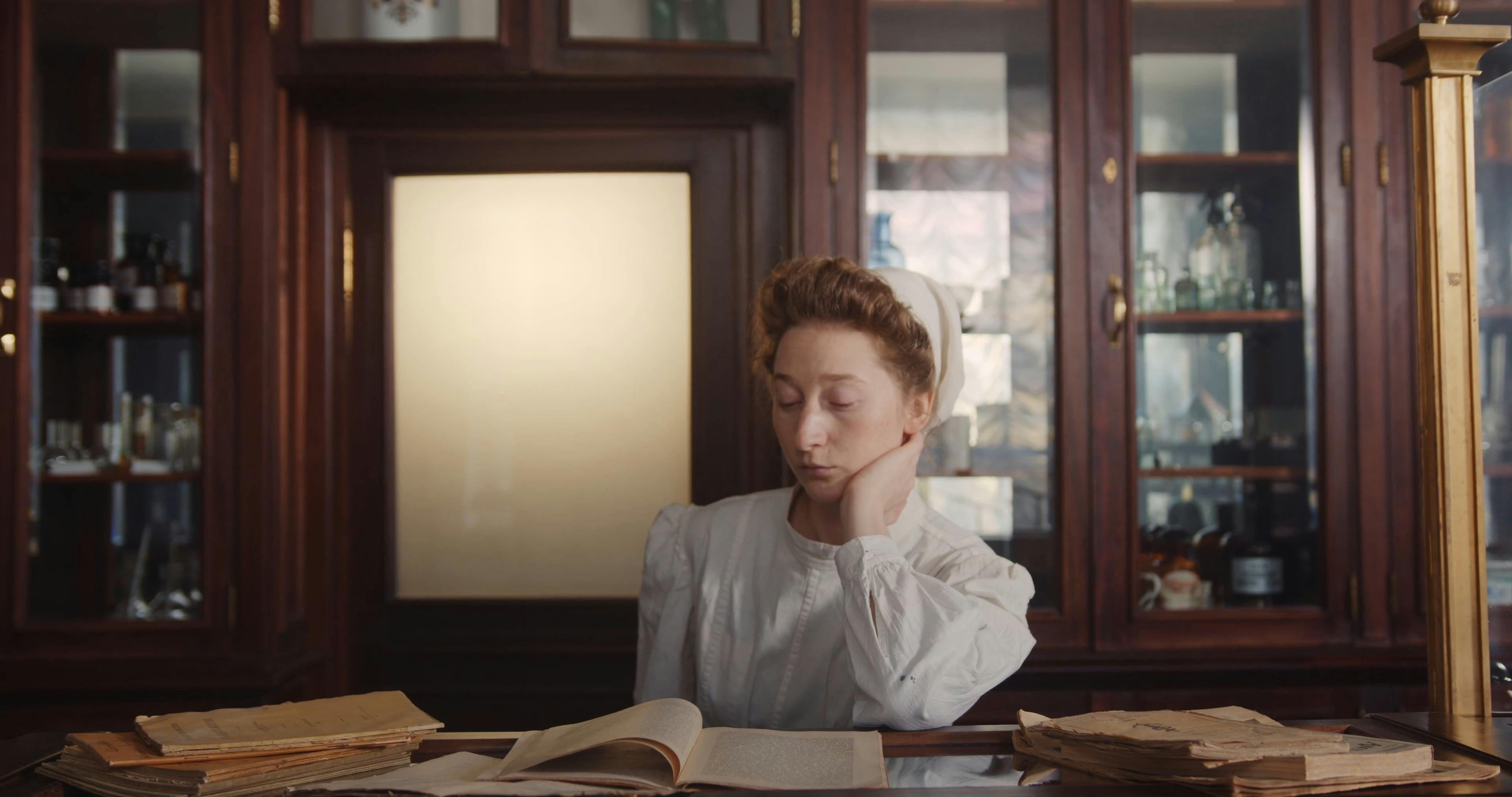 Historian Videos, Download The BEST Free 4k Stock Video Footage ...