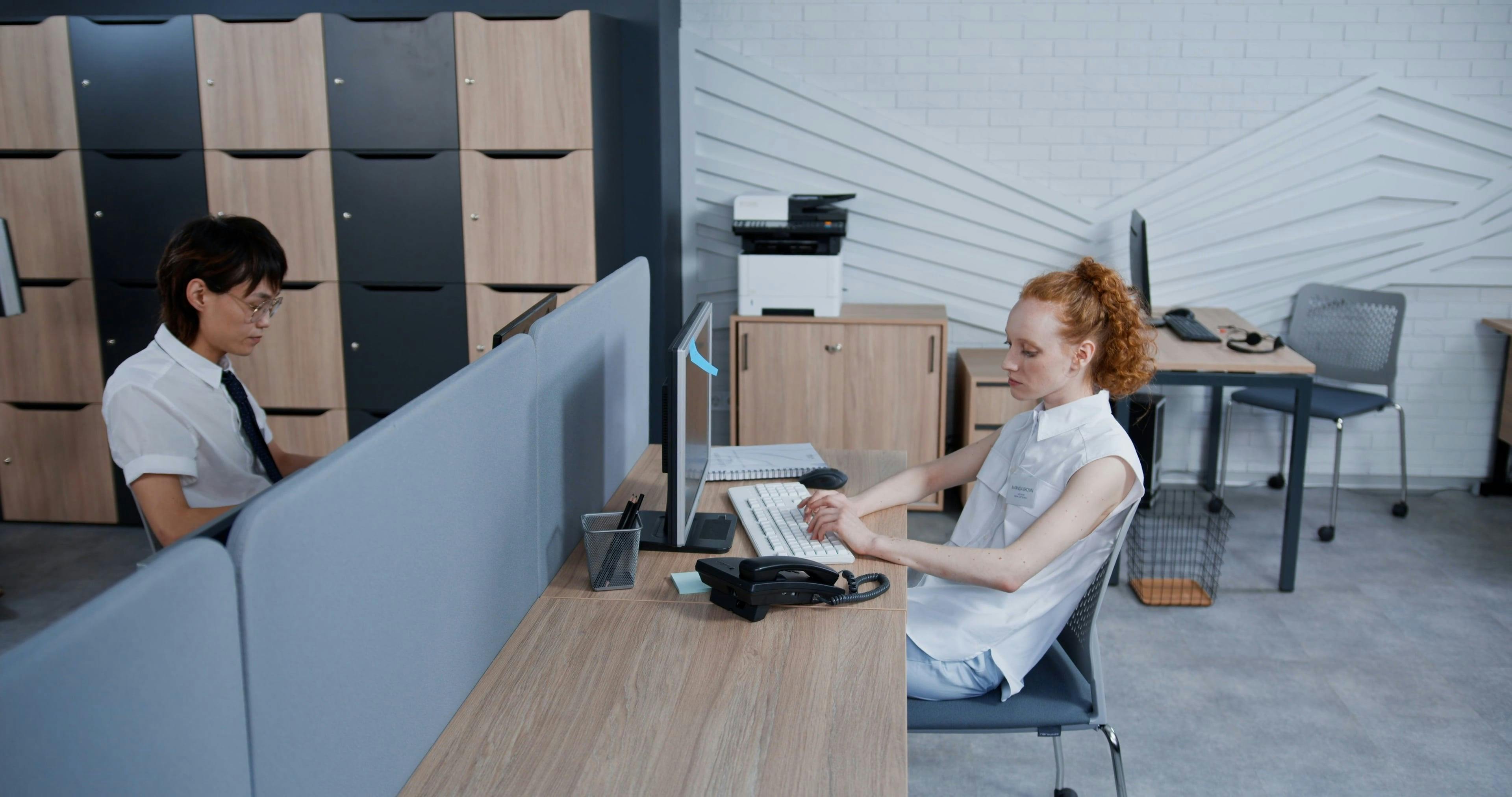 Supervisor And Employee On Call Videos, Download The BEST Free 4k Stock ...