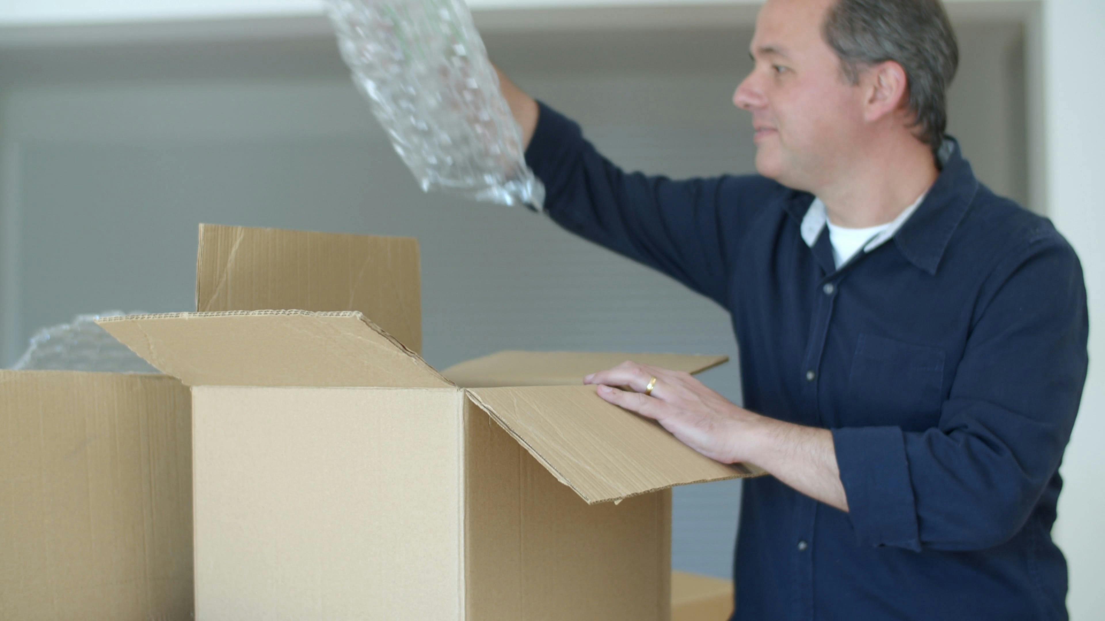 Opening Packages Videos, Download The BEST Free 4k Stock Video Footage & Opening Packages HD ...