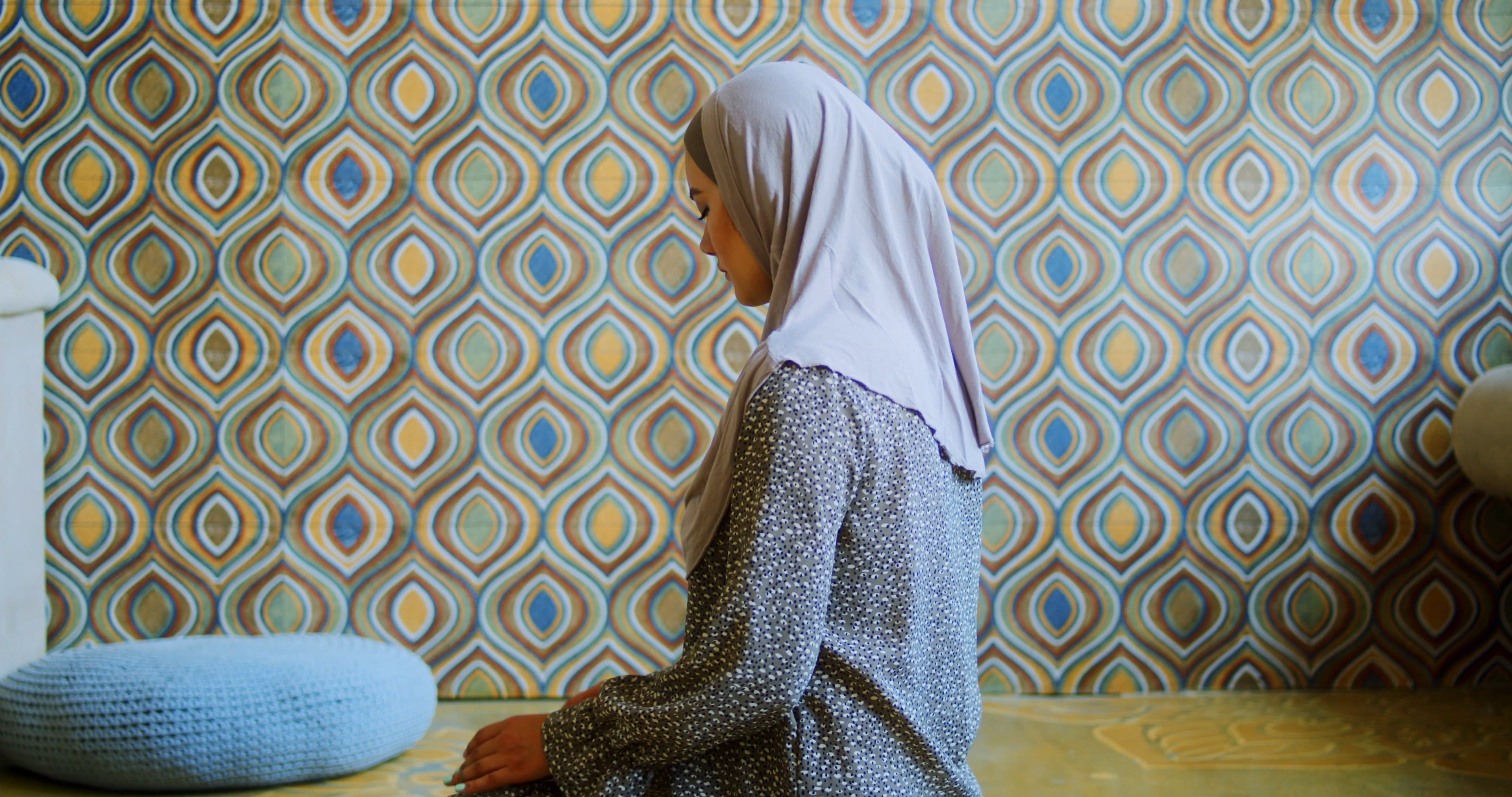 Woman Wearing Hijab Praying · Free Stock Video