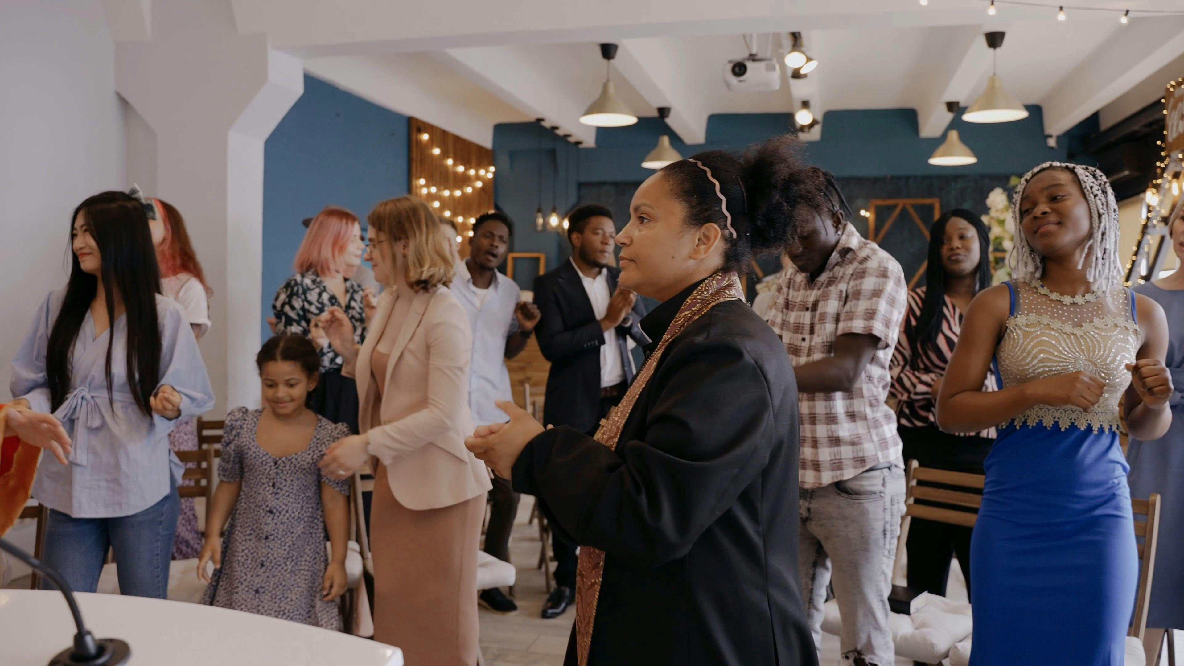 Dynamic Worship Videos, Download The BEST Free 4k Stock Video Footage ...