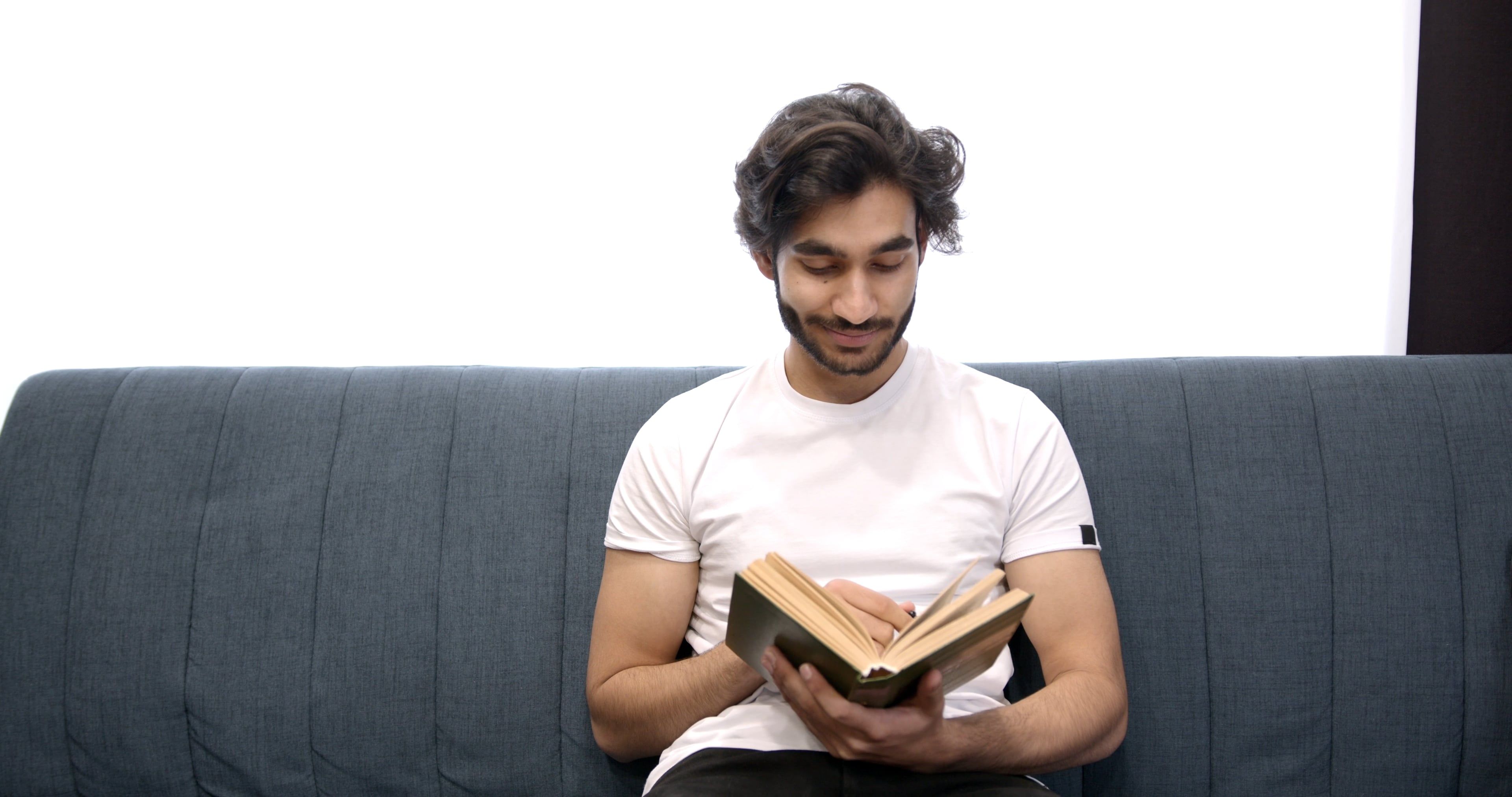 Happy Praying With Bible Videos, Download The BEST Free 4k Stock Video ...