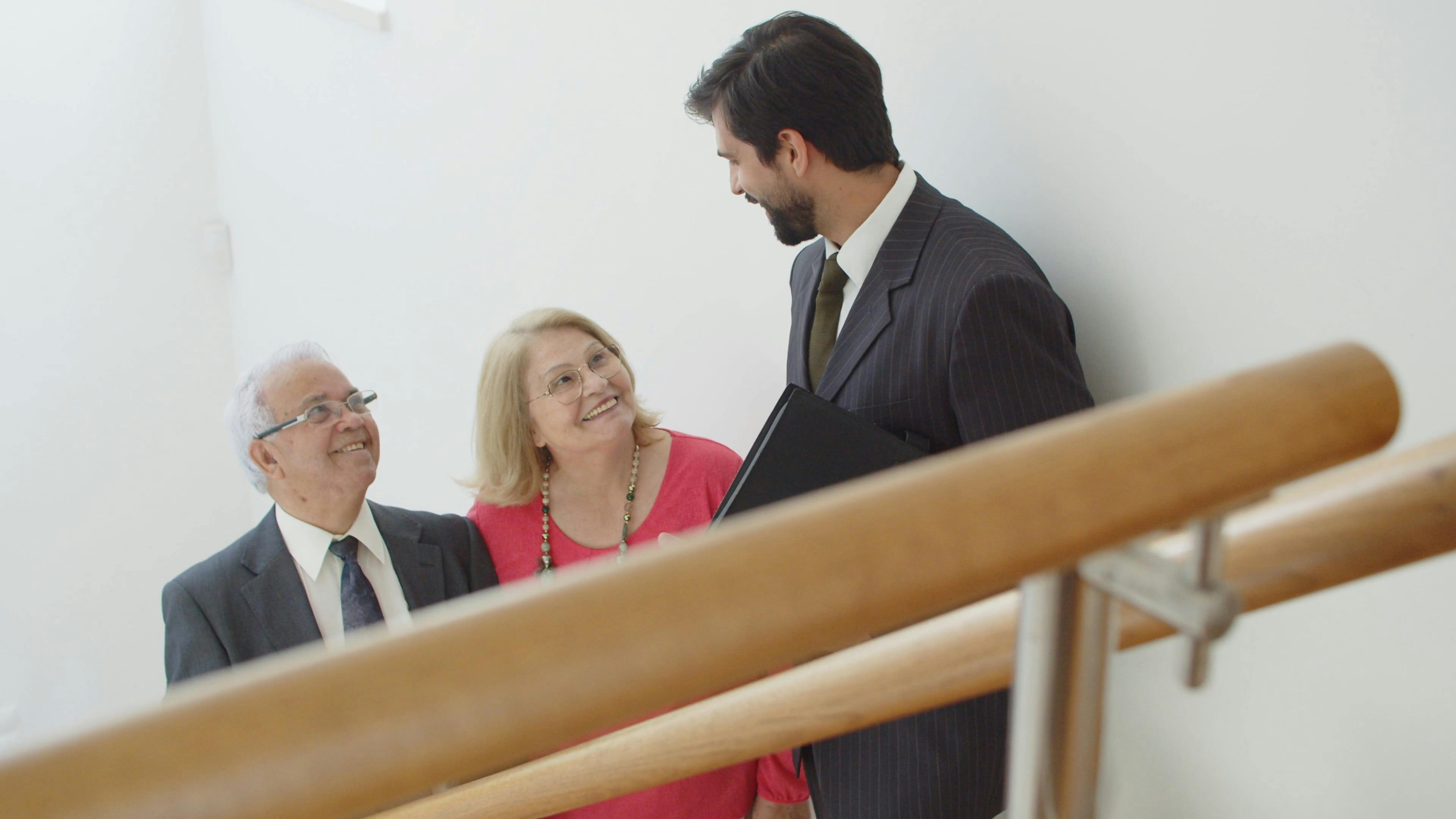 Advisor Client Interaction Videos, Download The BEST Free 4k Stock ...