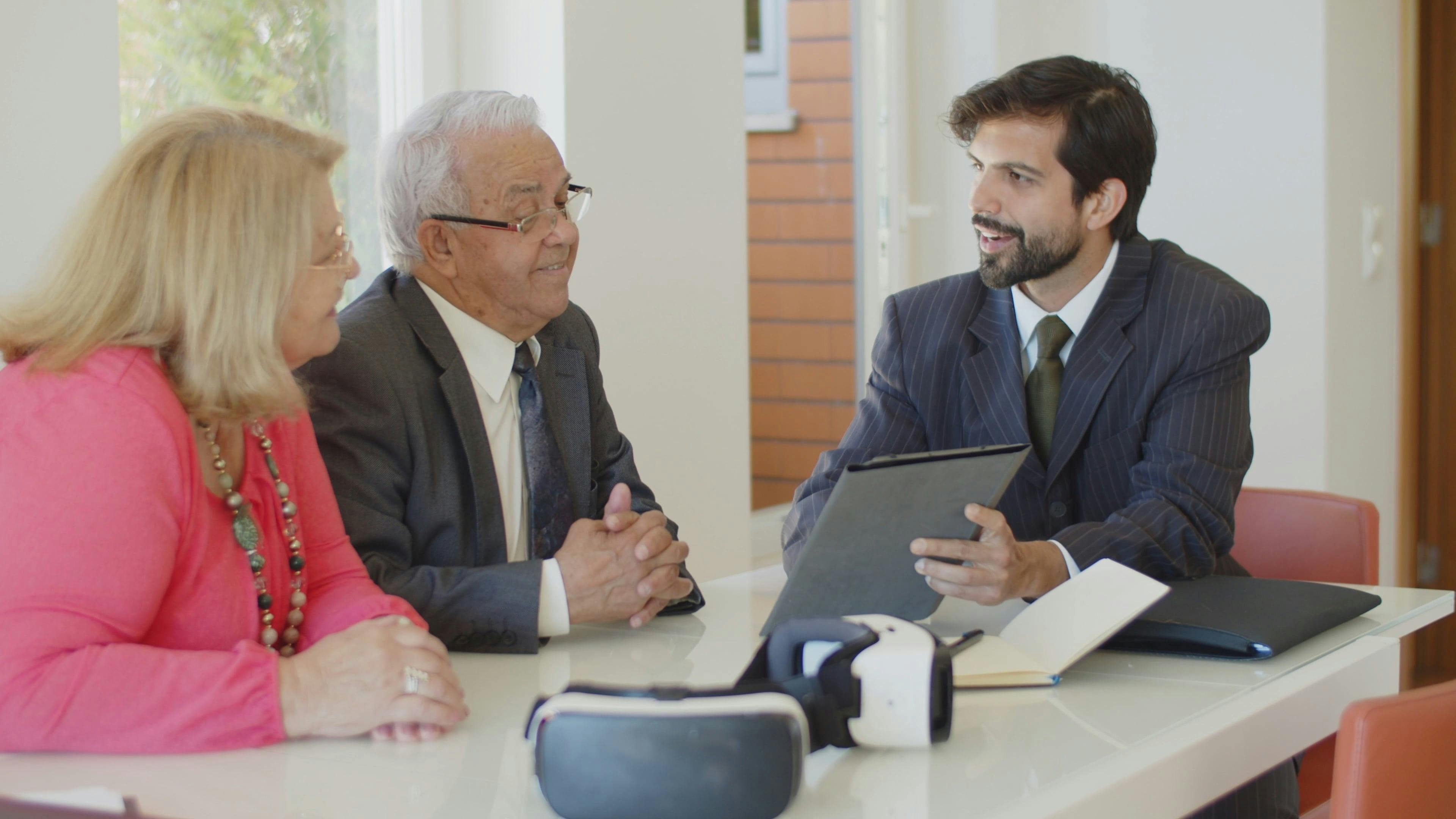 Old Realtor Videos, Download The BEST Free 4k Stock Video Footage & Old ...