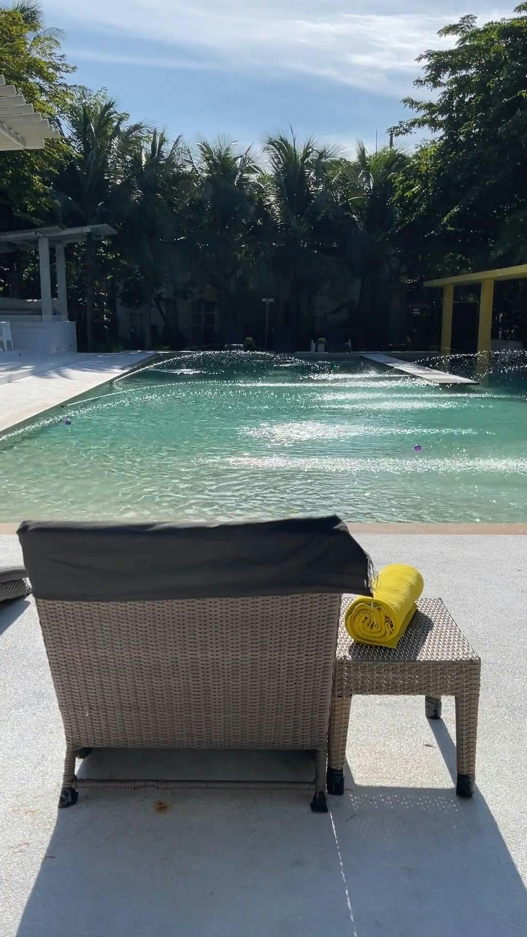 Luxury Pool And Beach Towels Videos, Download The BEST Free 4k Stock ...