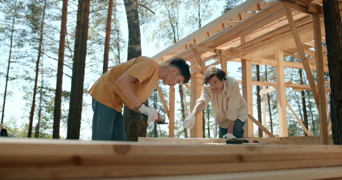 Working Men Videos, Download The BEST Free 4k Stock Video Footage ...