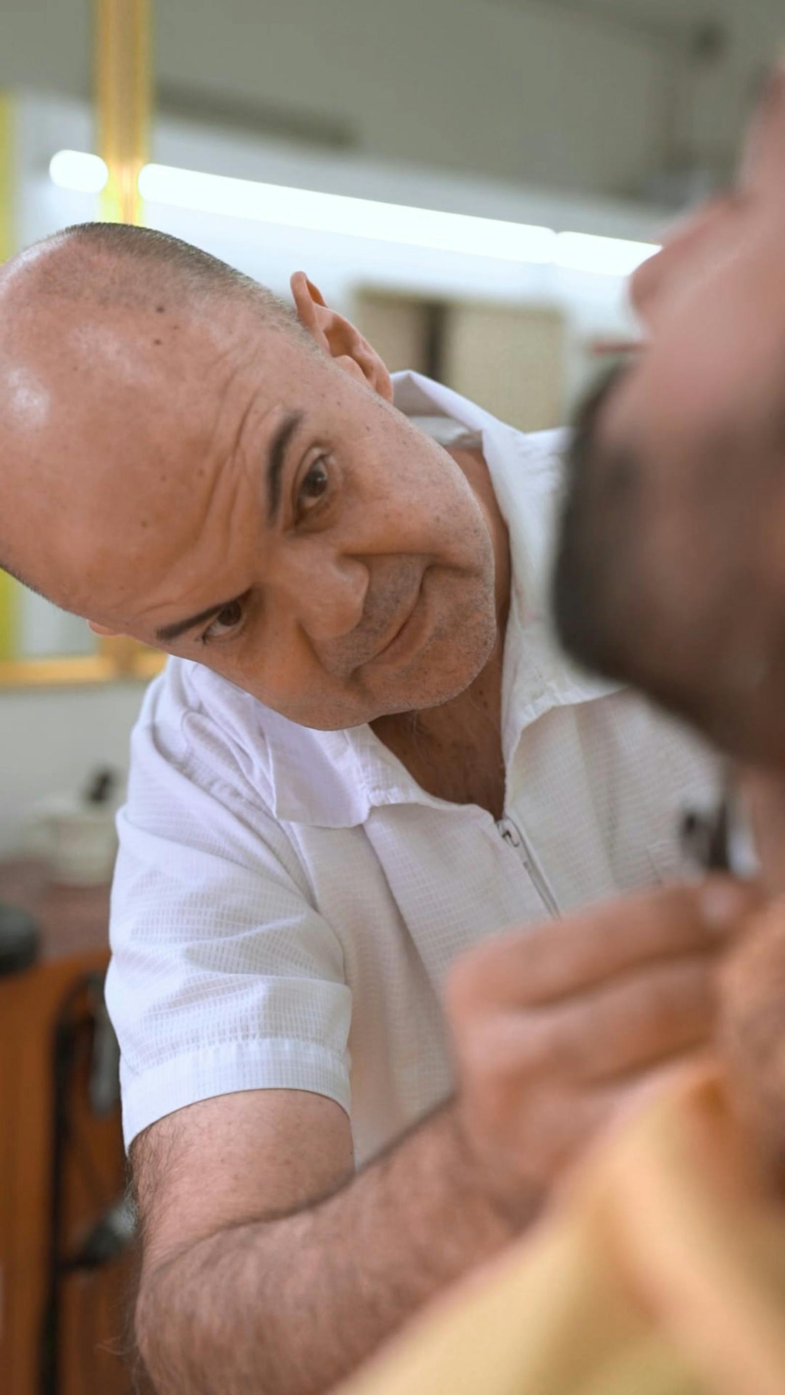 Barber Shaving Videos, Download The BEST Free 4k Stock Video Footage ...