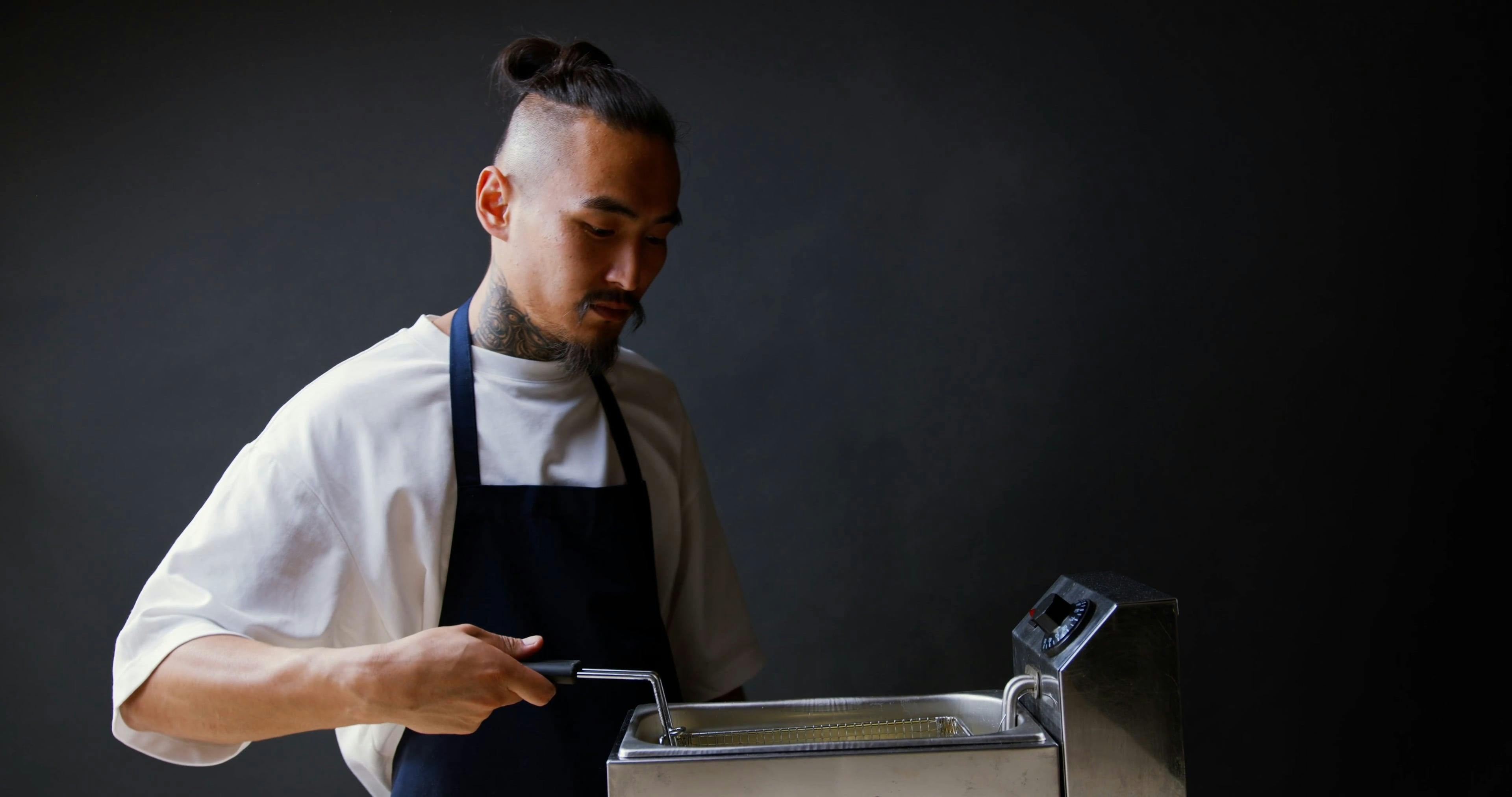 Restaurant Cook Videos, Download The BEST Free 4k Stock Video Footage ...