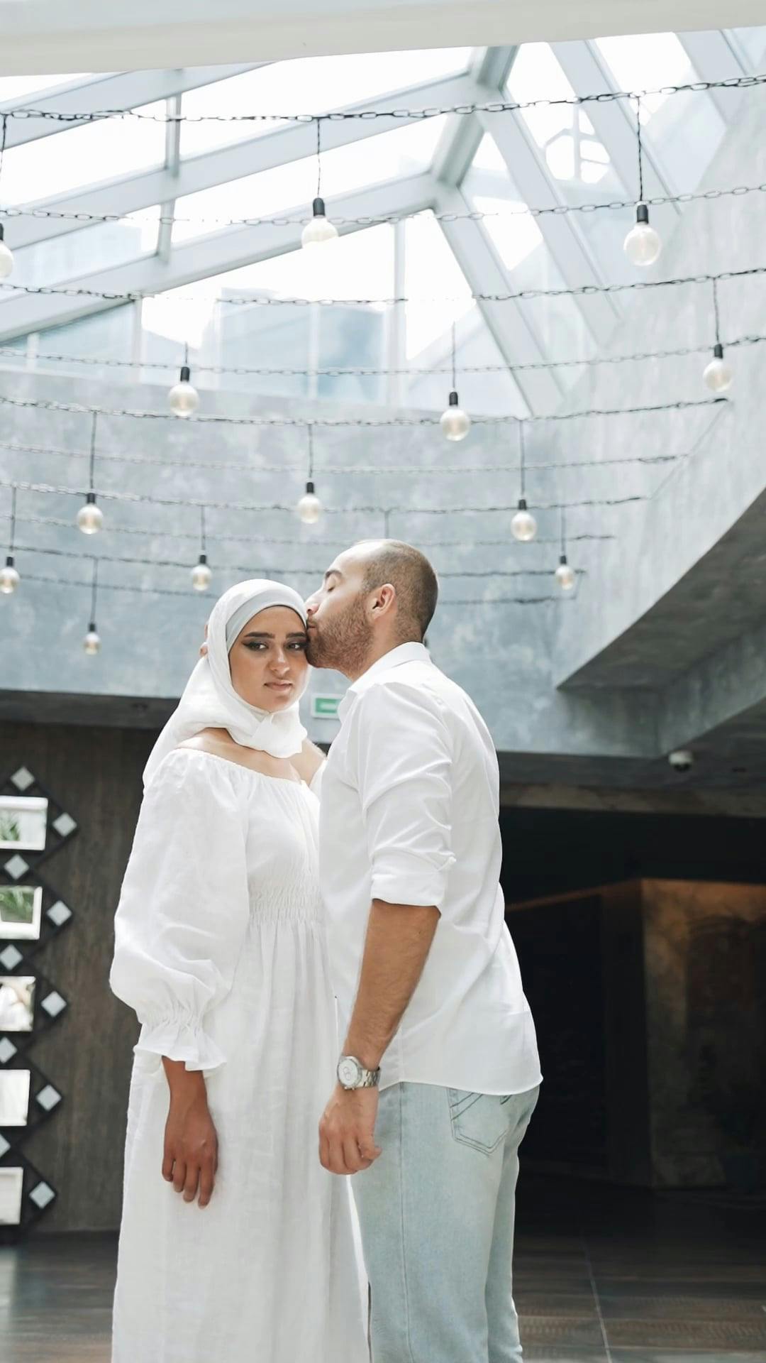 Bulb Hadrian Trust Videos, Download The BEST Free 4k Stock Video ...