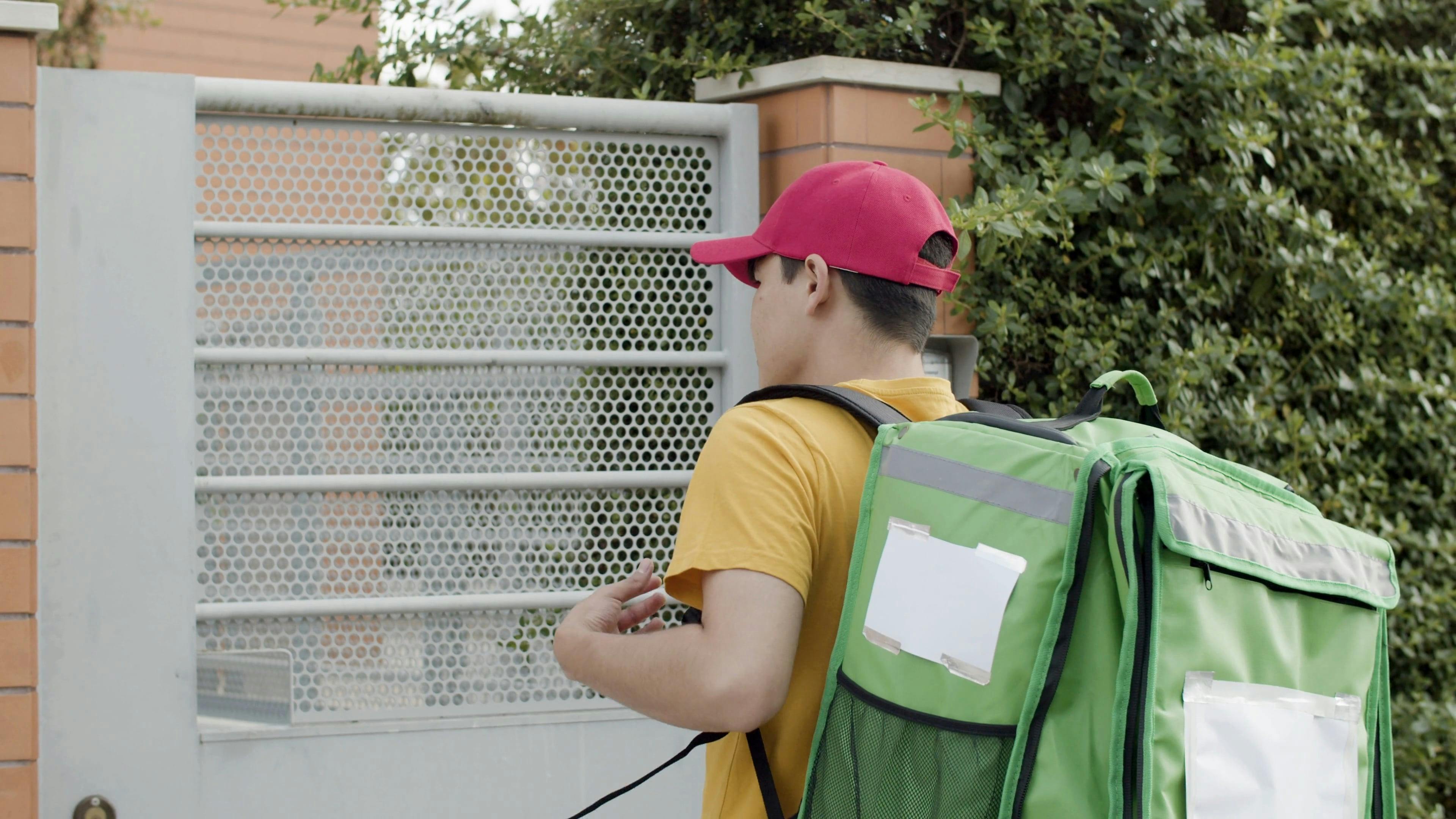 Man Delivering Food to a Woman · Free Stock Video