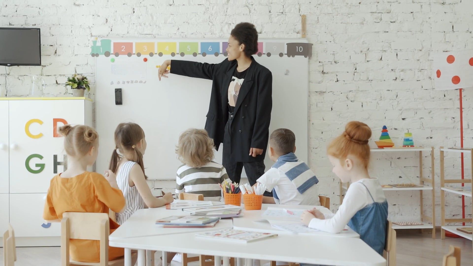 Classroom With A Black Teacher Videos, Download The BEST Free 4k Stock ...