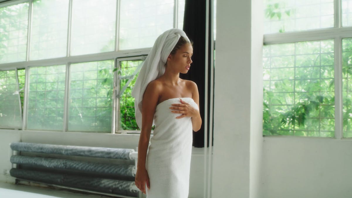 Older Woman Taking A Shower Videos, Download The BEST Free 4k Stock Video Footage & Older Woman ...