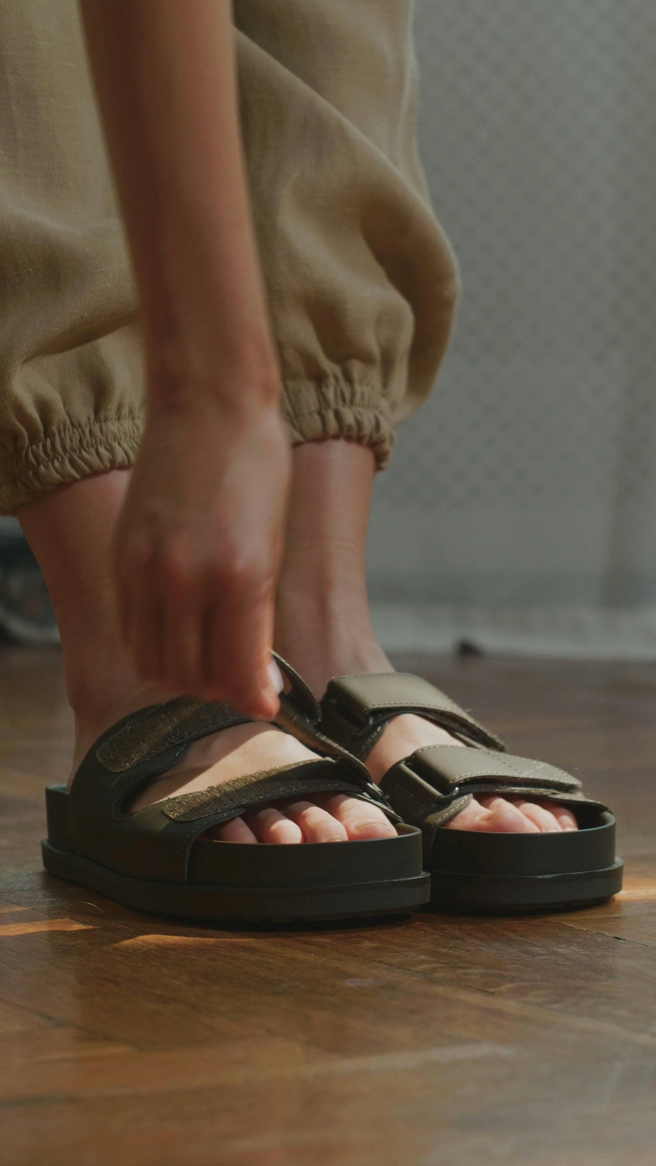 Foot Loops Videos, Download The BEST Free 4k Stock Video Footage & Foot Loops HD Video Clips