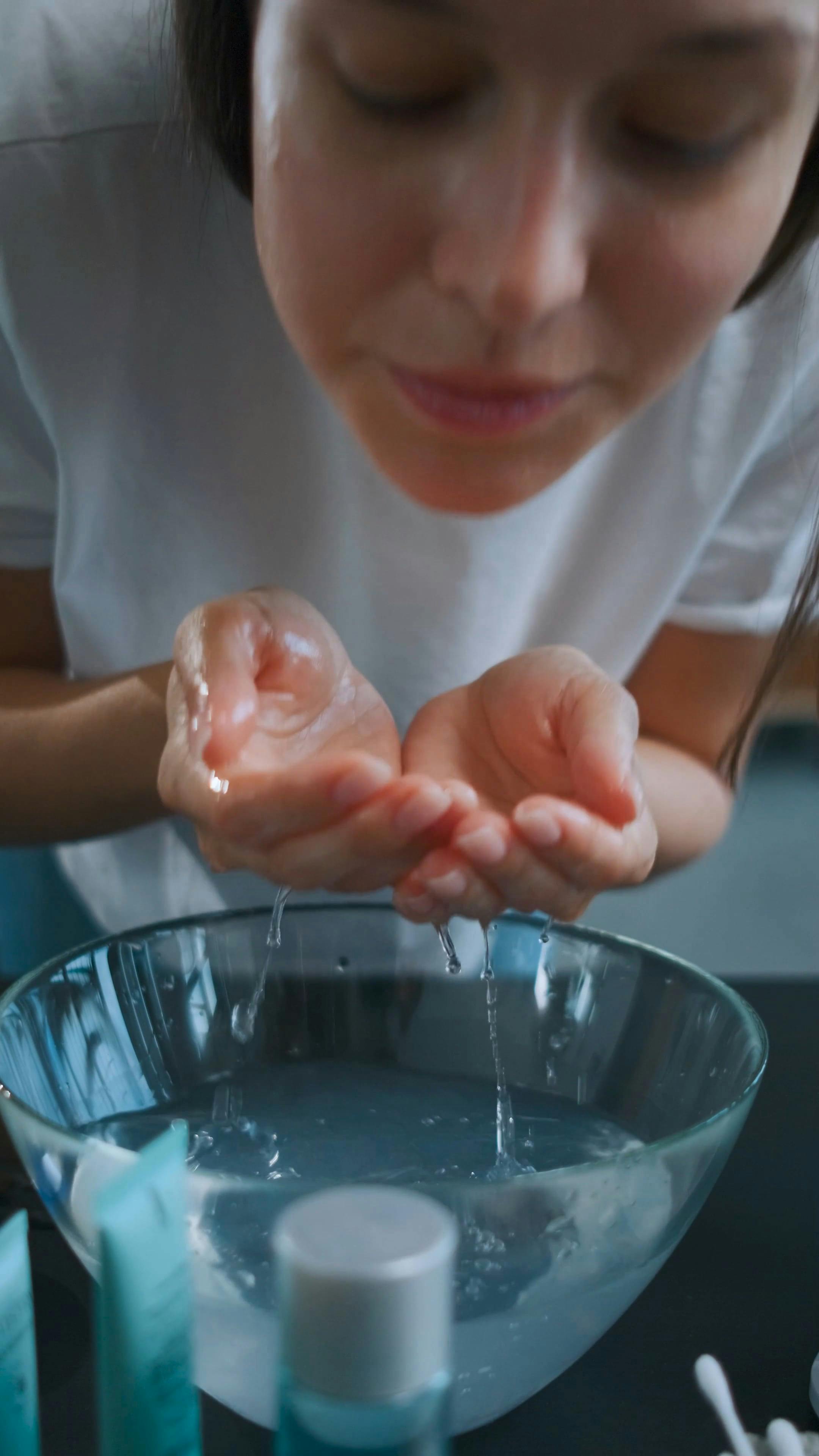 Face Washing Videos, Download The BEST Free 4k Stock Video Footage ...