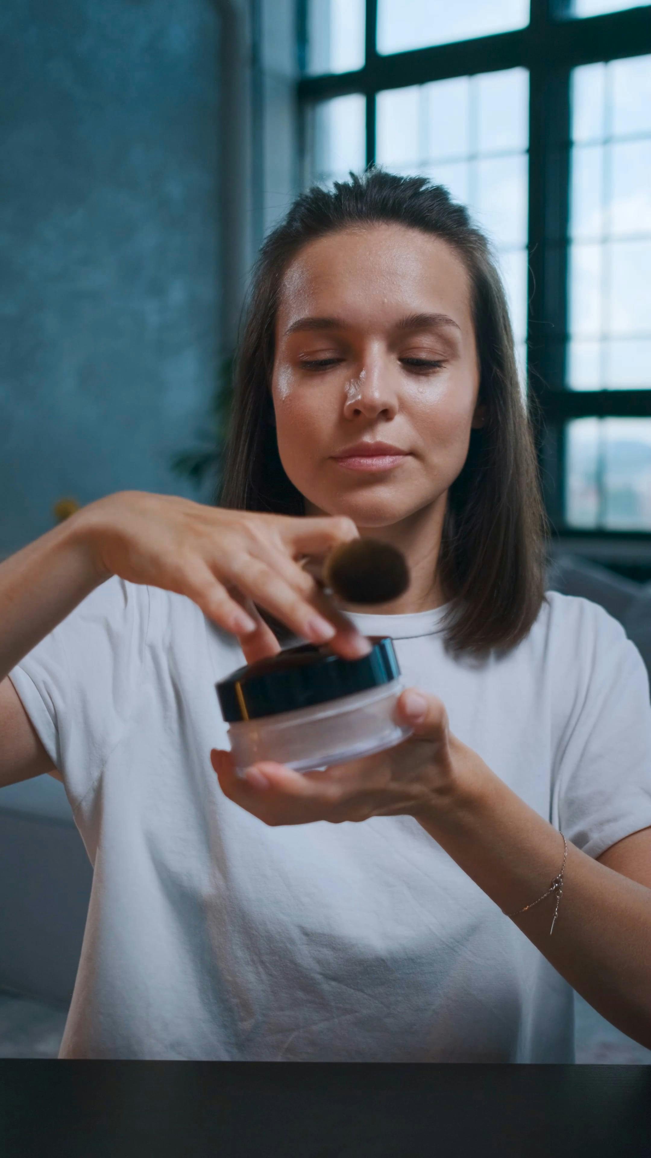 Powder Container Videos, Download The BEST Free 4k Stock Video Footage ...