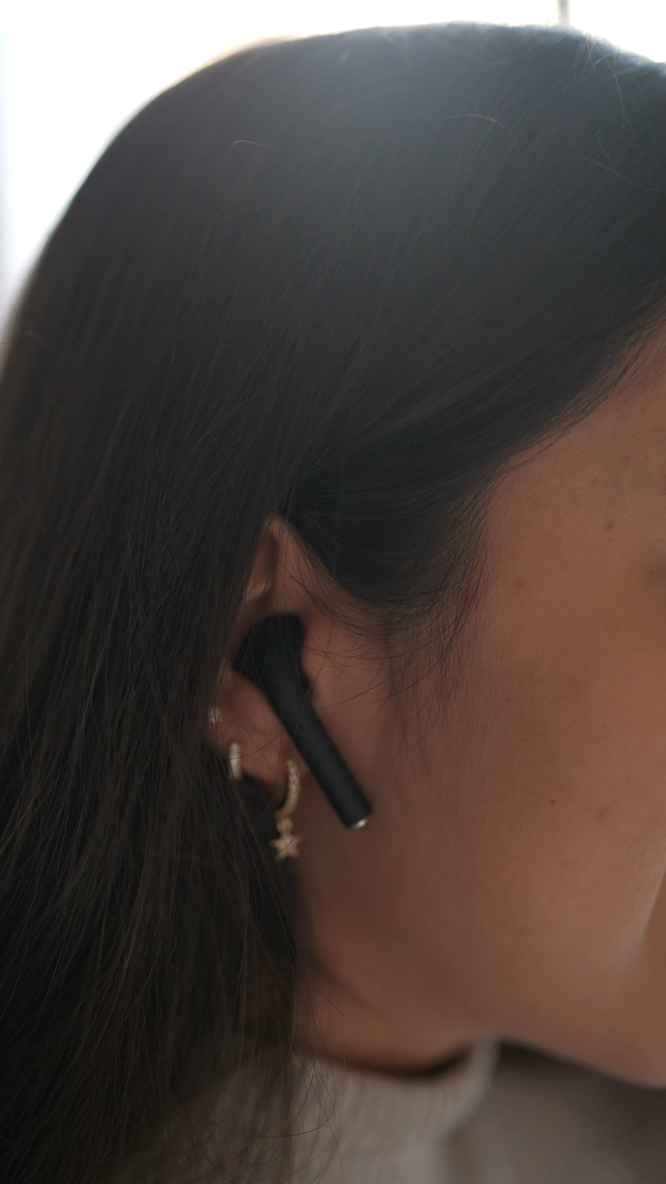 Ear Device Videos, Download The BEST Free 4k Stock Video Footage & Ear ...