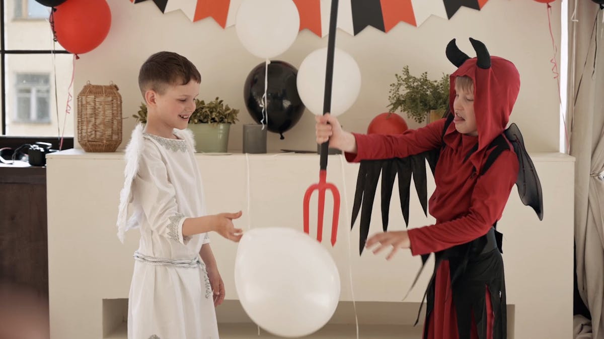 Balloon Popping Videos, Download The BEST Free 4k Stock Video Footage ...