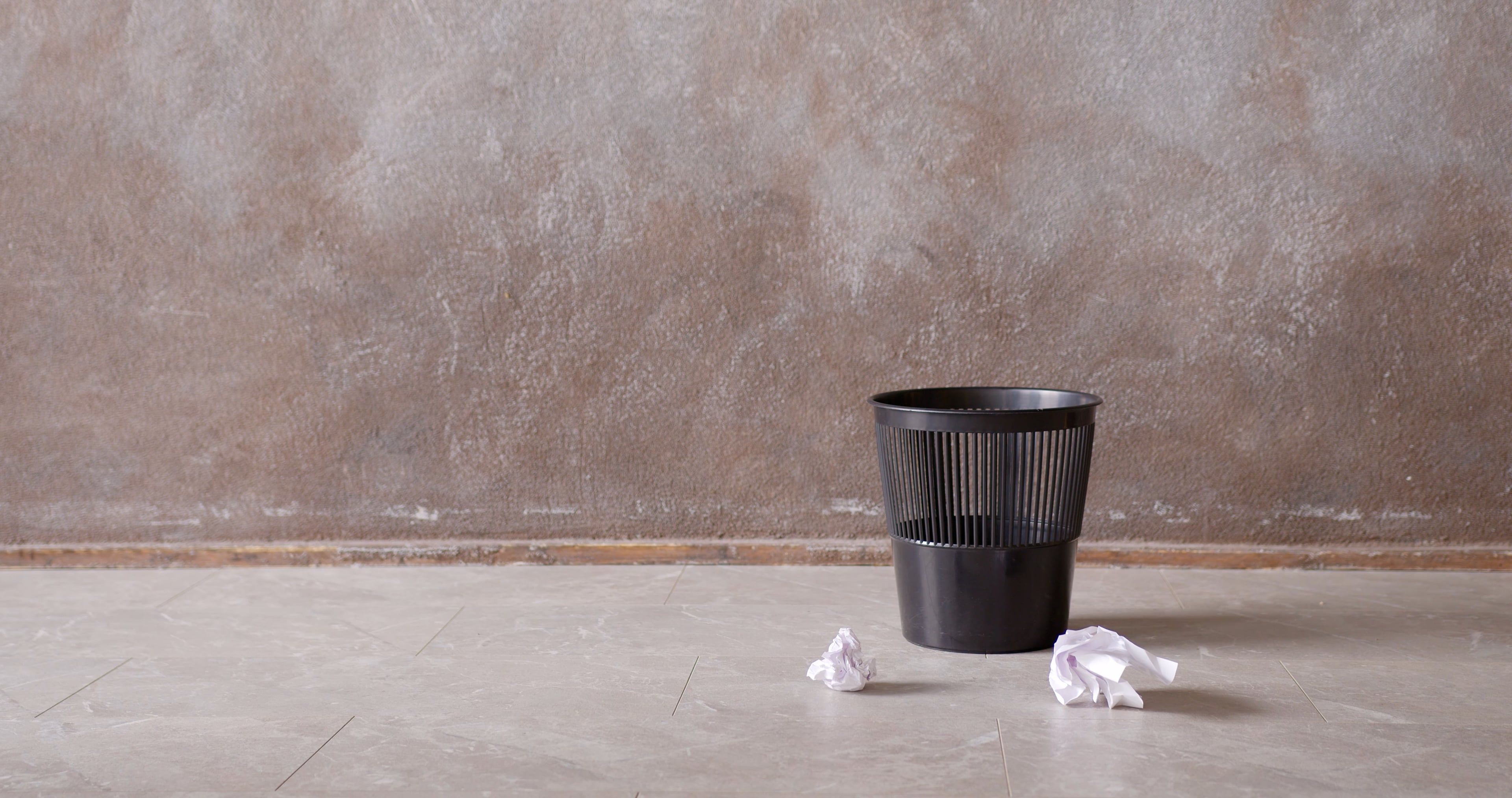 Trash Can Videos, Download The BEST Free 4k Stock Video Footage & Trash ...