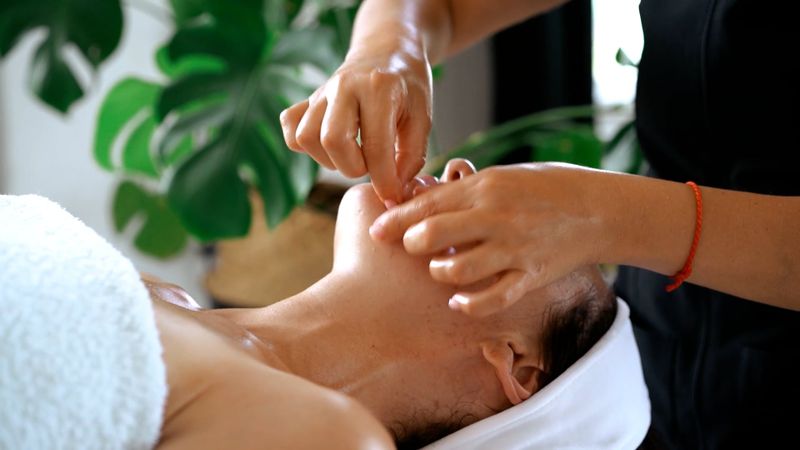 Full Body Massage Videos, Download The BEST Free 4k Stock Video Footage ...