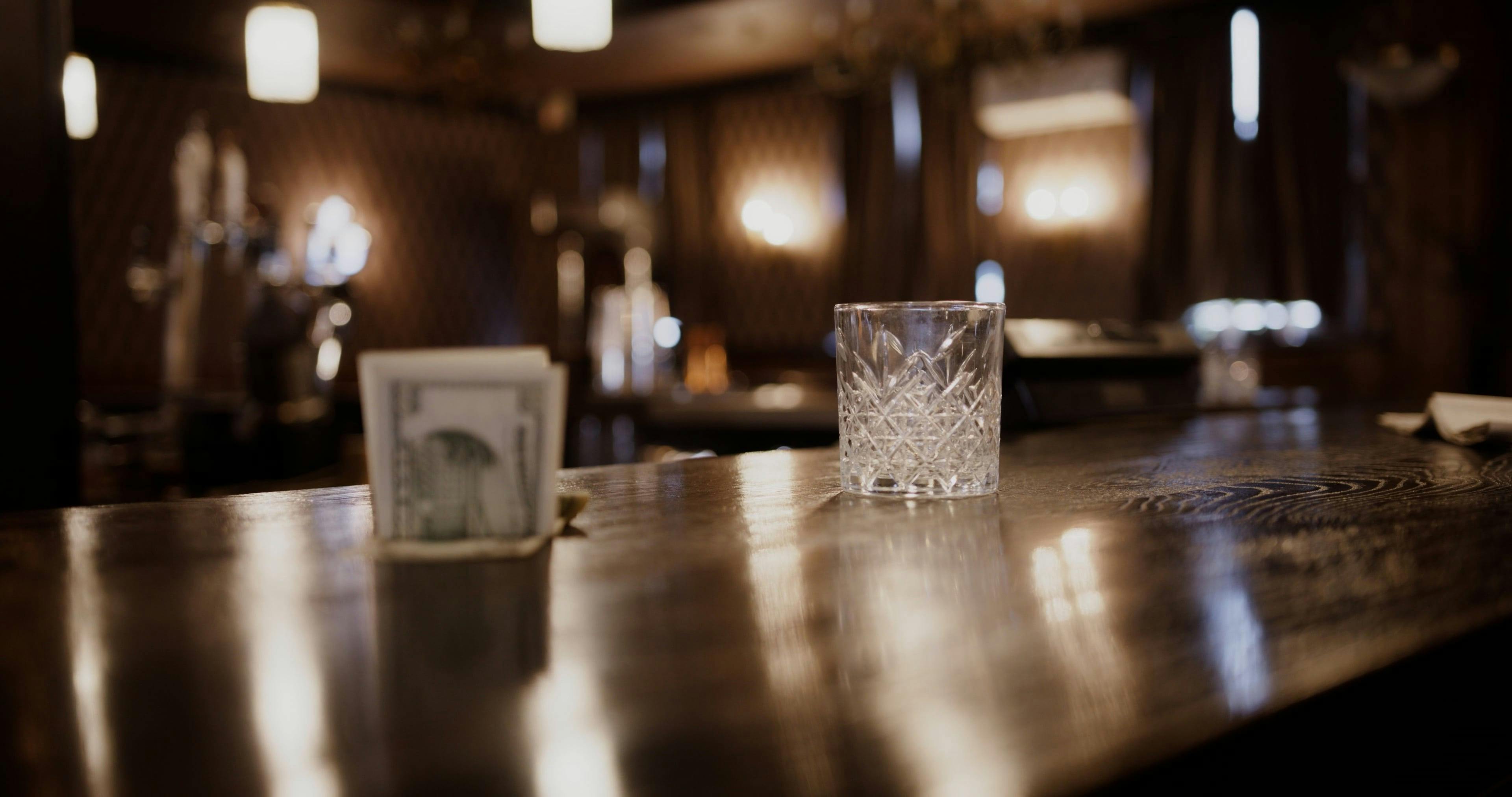 Tip Restaurant Videos, Download The BEST Free 4k Stock Video Footage ...