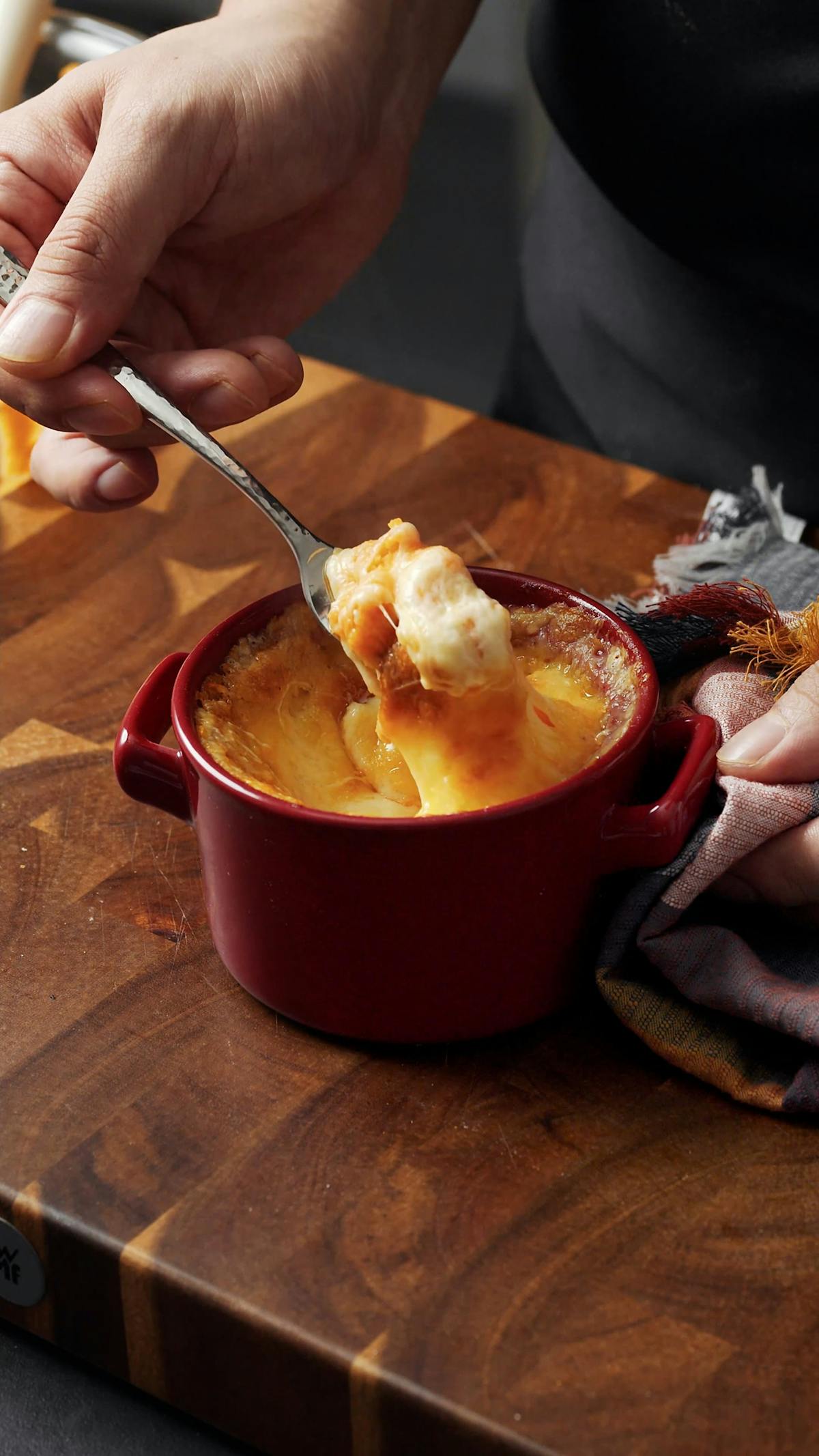 Cheese Pull Videos, Download The BEST Free 4k Stock Video Footage ...